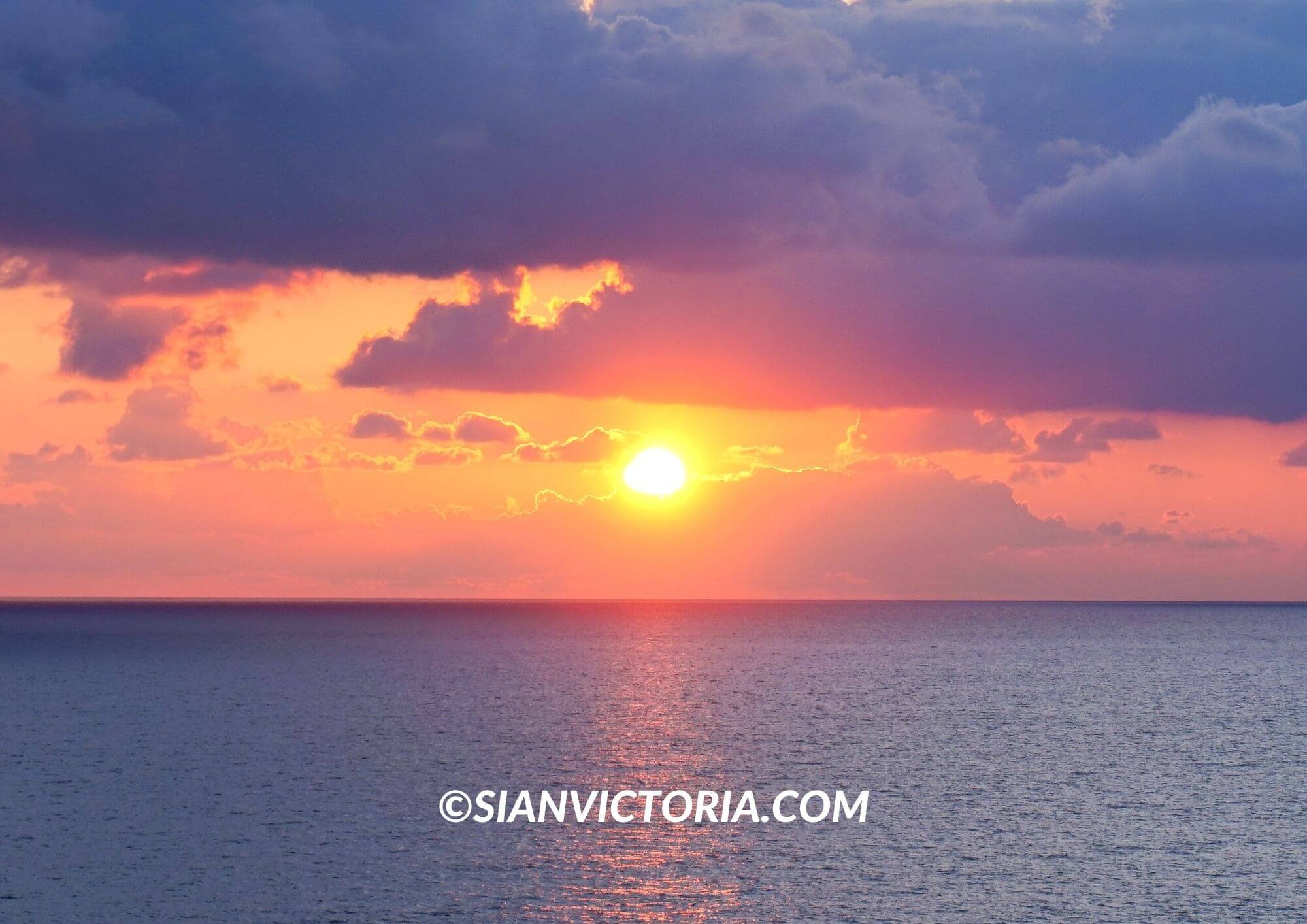 8 Best Beaches to Visit This Summer in Cornwall, England — Sian Victoria.