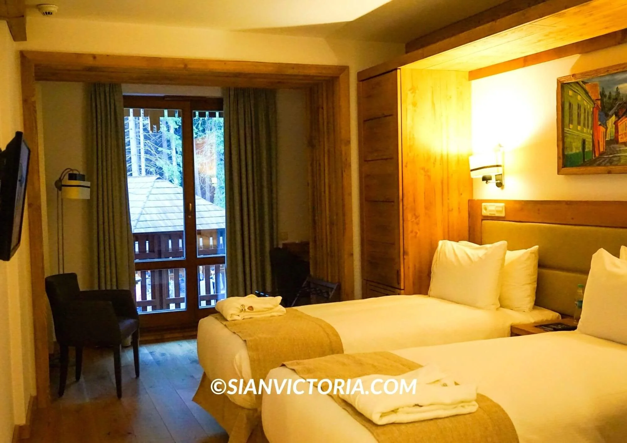 4* Teleferic Grand Hotel, Brasov Ski Resort Review — Sian Victoria.