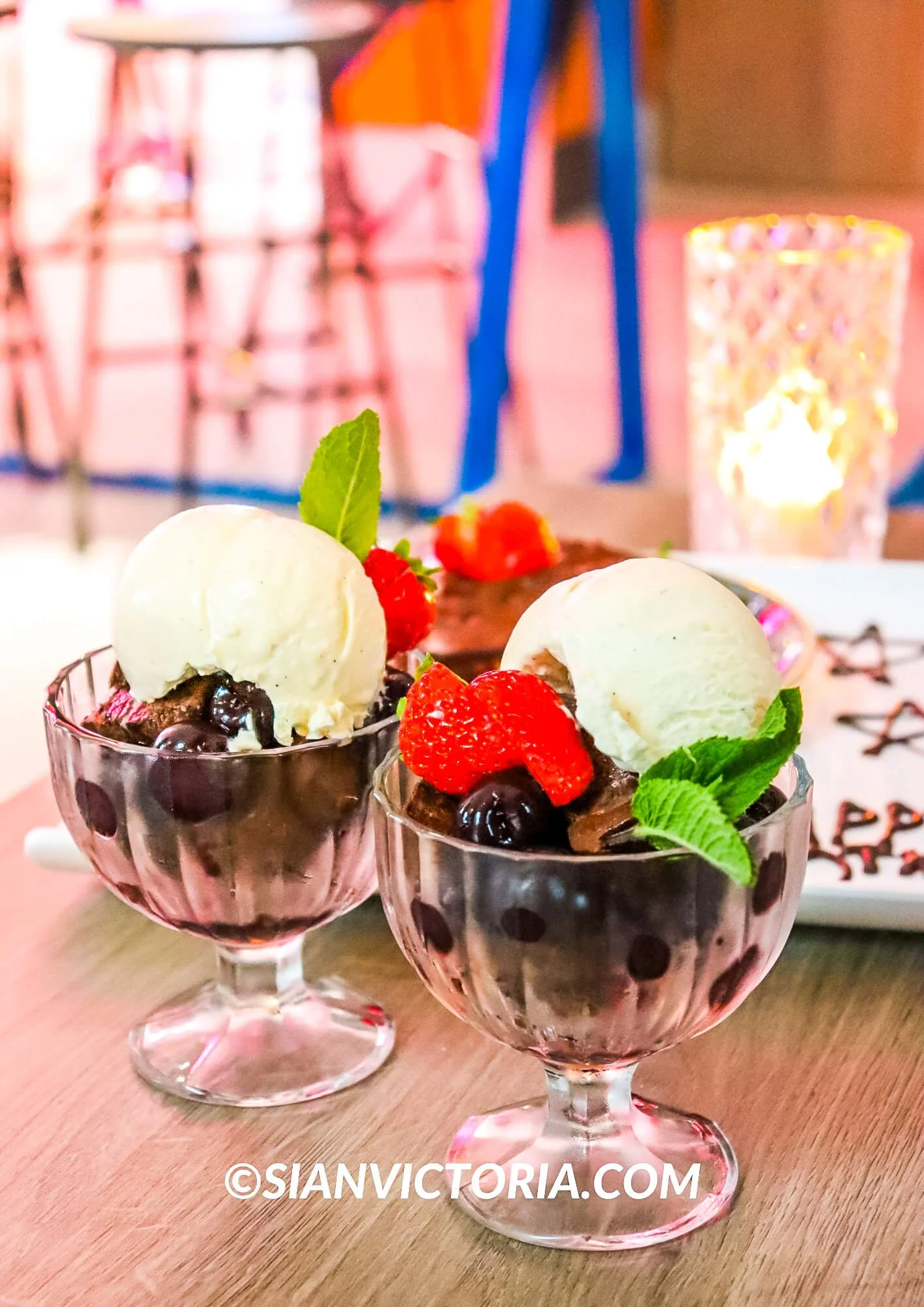 Aloft Birmingham Eastside Hotel Review - Urban King Room & Restaurant ...