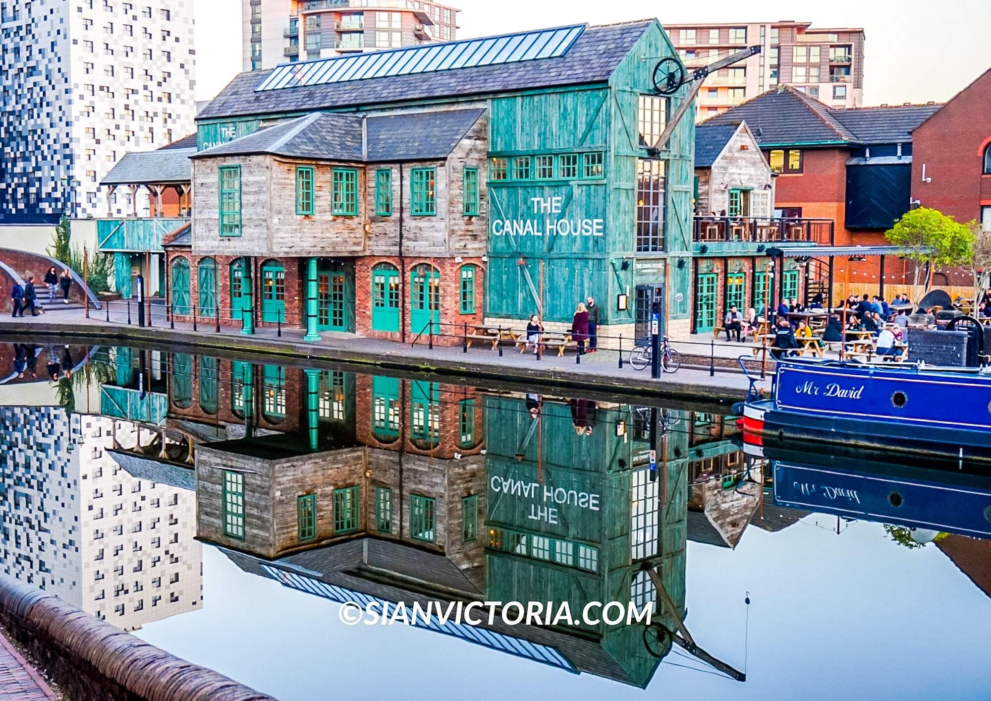 3-course meal & Selfie cocktails review The Canal House, Birmingham ...