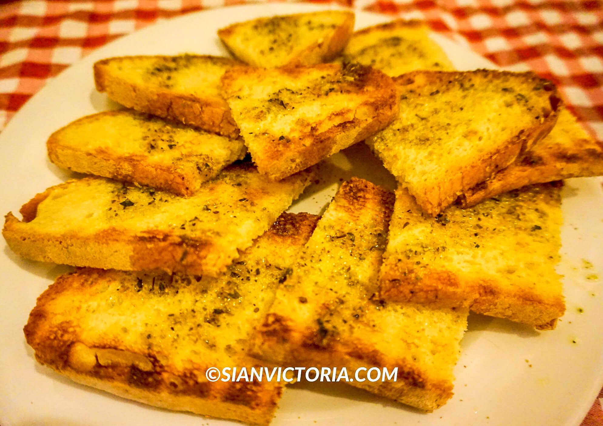 6 Best Places to Eat in Paphos, Cyprus — Sian Victoria.