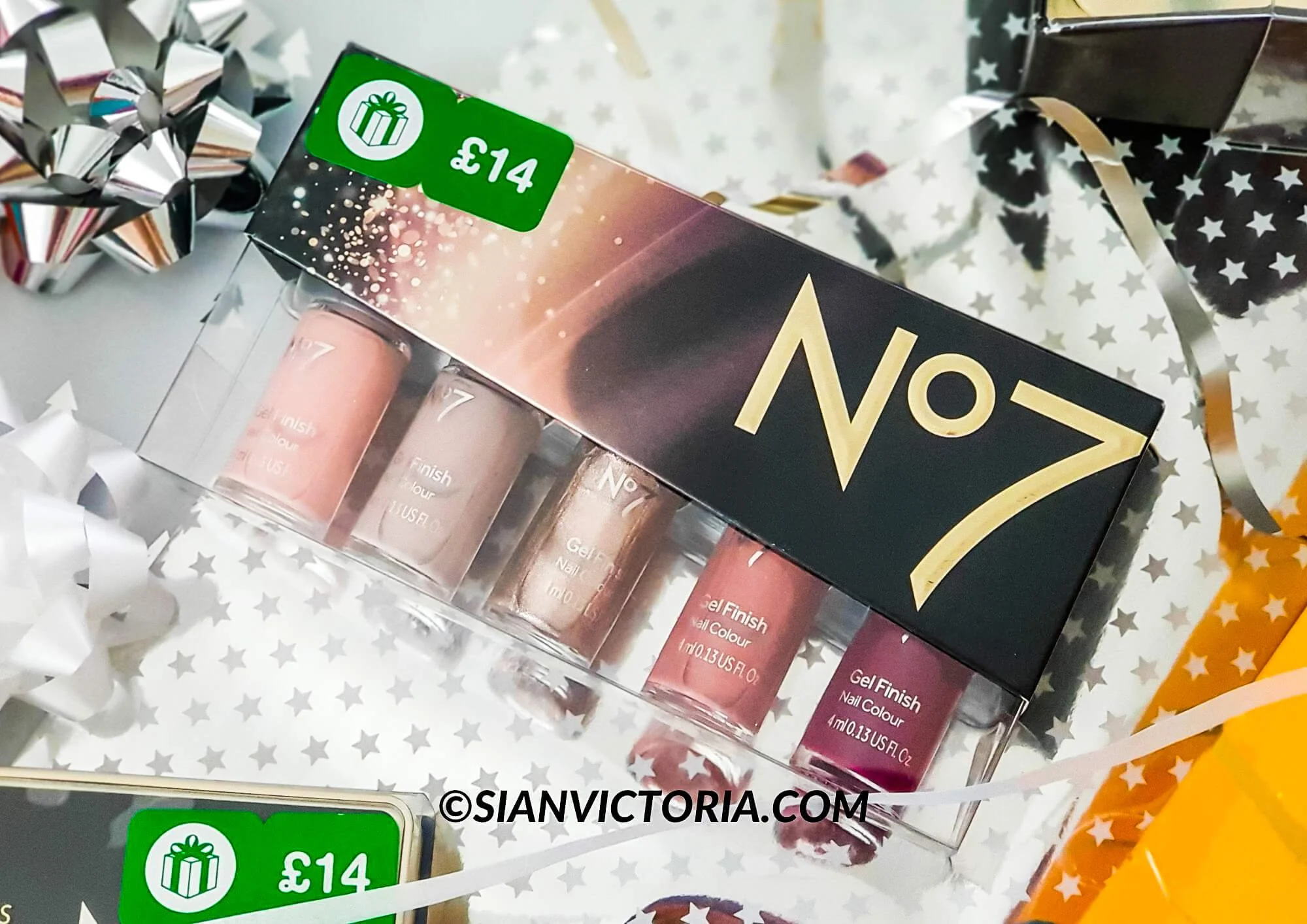 Christmas Gift Shopping at Boots for all the Family — Sian Victoria.