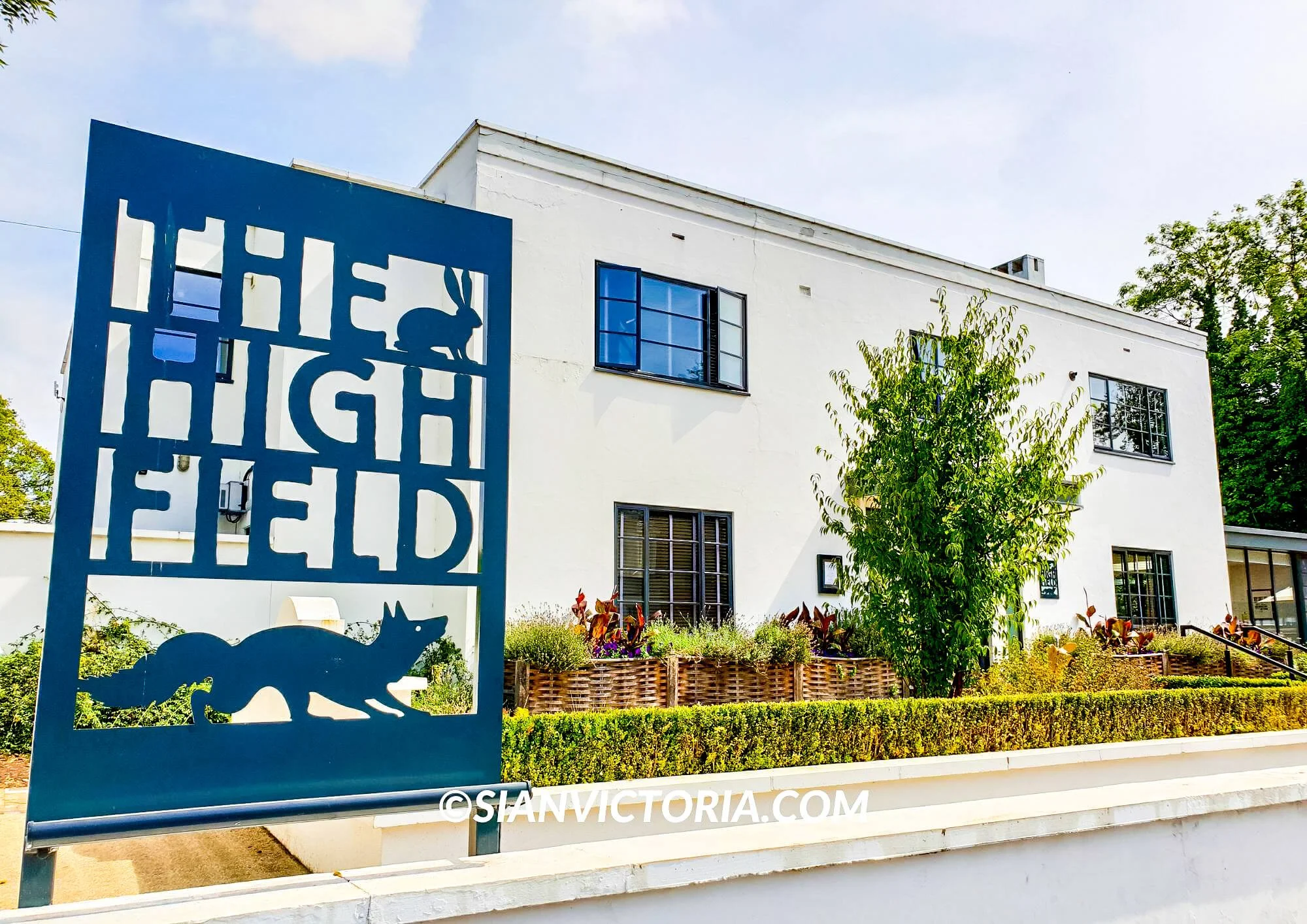 Edgbaston Village Experience: Cocktail Bar, Gastropub & Beauty Salon ...