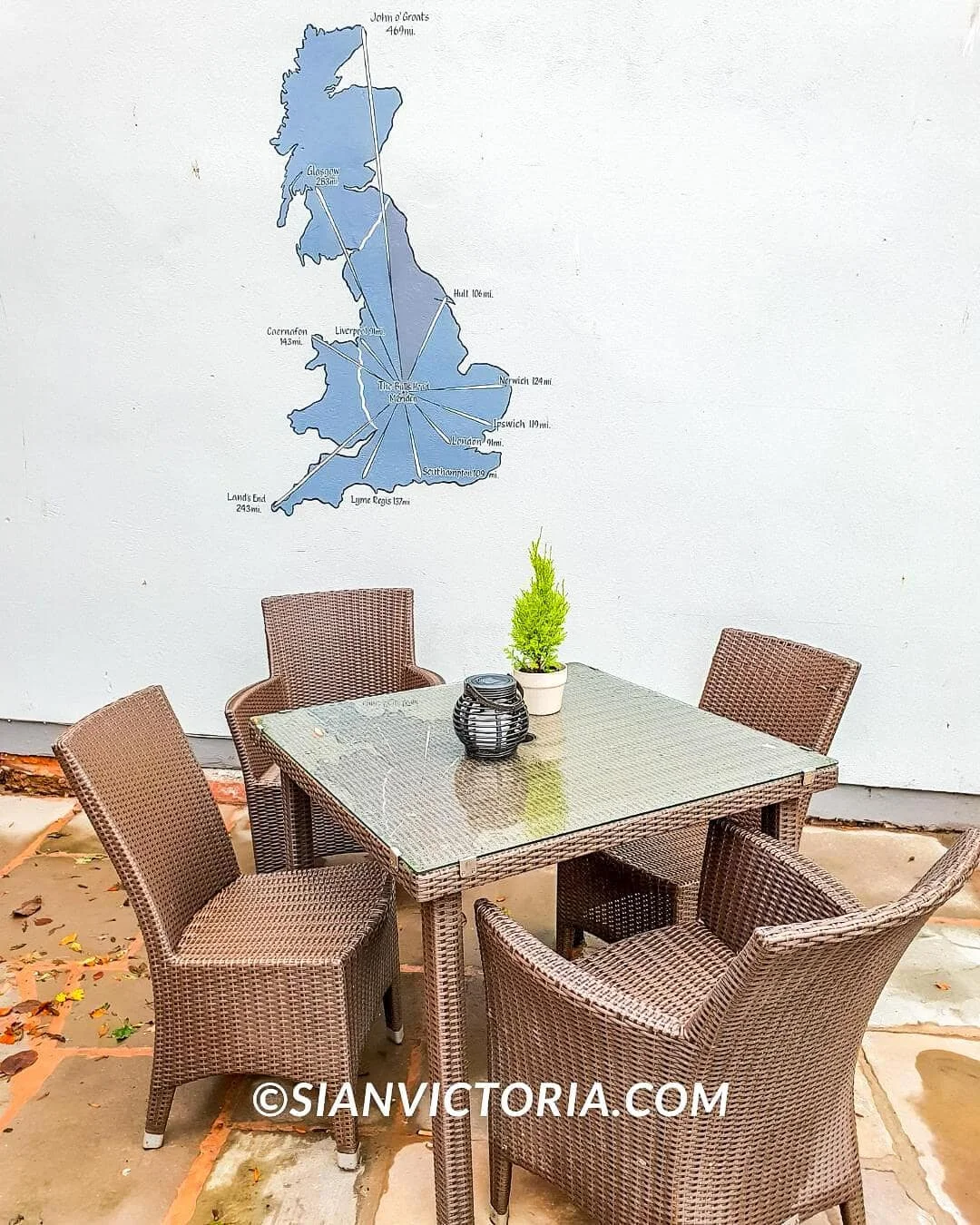 The Bulls Head - Gastropub Sunday Lunch, Meriden — Sian Victoria.