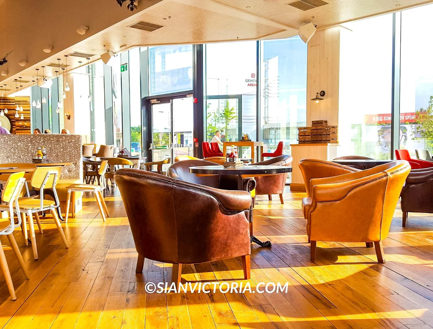 Street Food & Craft Beer - The World Bar, Birmingham — Sian Victoria.