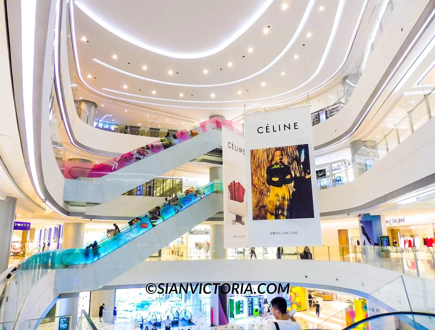 ChunXi Road & IFS Shopping Mall - Chengdu, China — Sian Victoria.