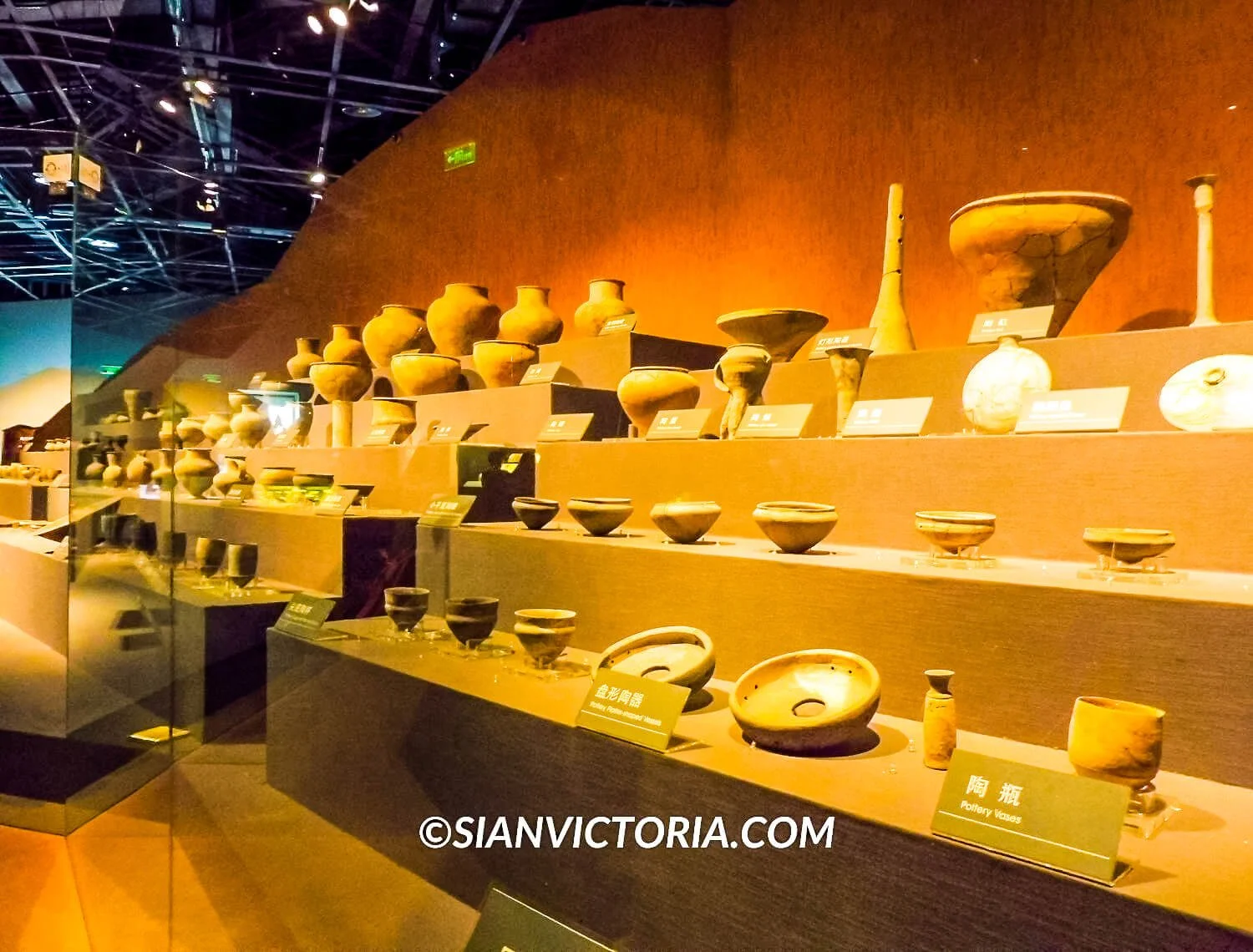 Jinsha Site Museum - Ancient Ruins - Chengdu — Sian Victoria.