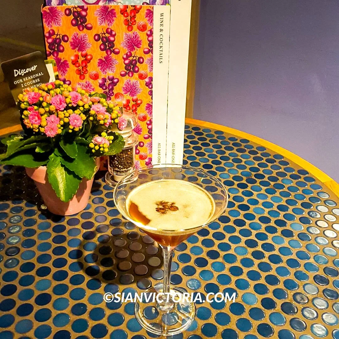 Cocktail Masterclass in Birmingham - All Bar One — Sian Victoria.