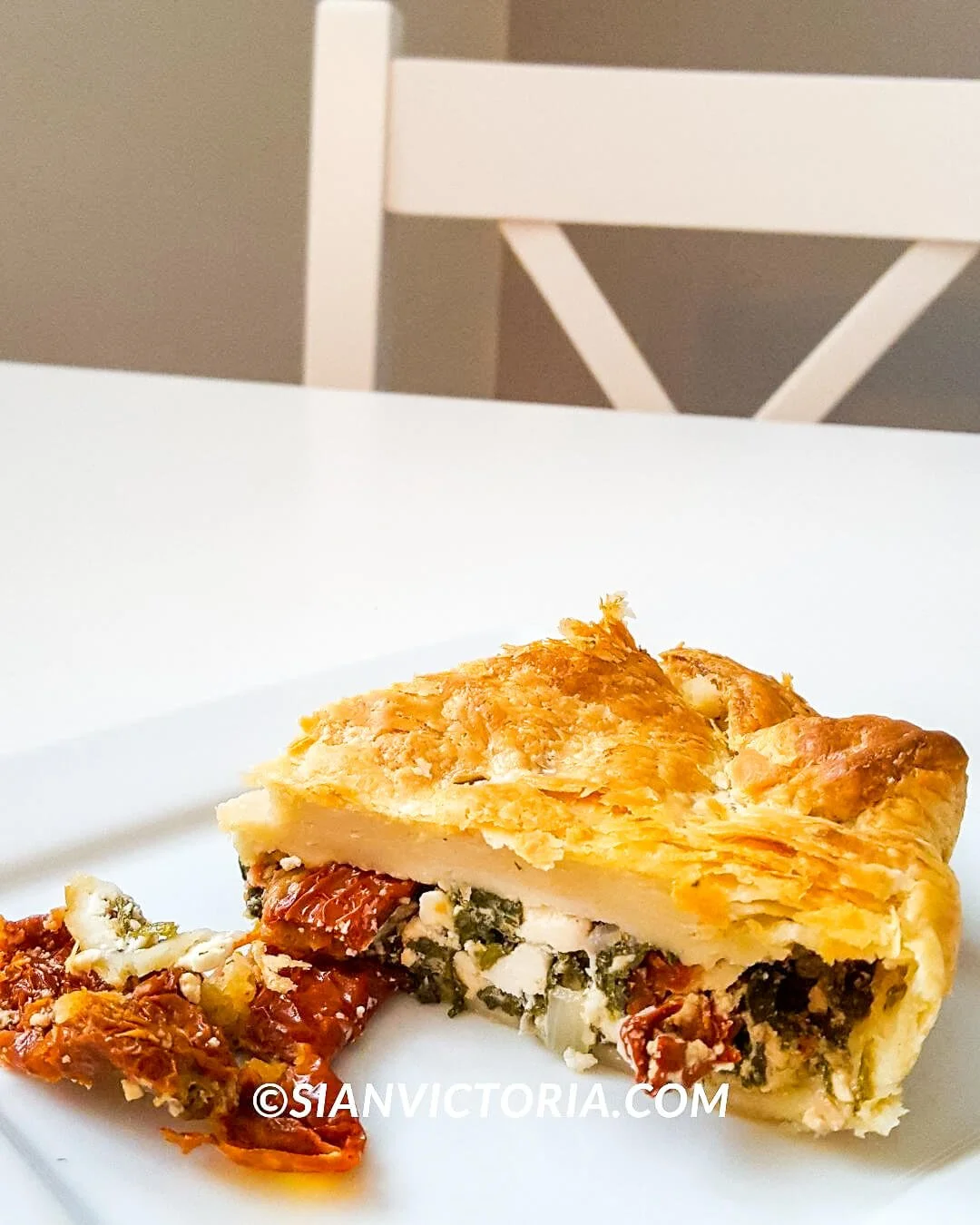 Feta, Sun-Dried Tomato & Spinach Puff Pastry Recipe — Sian Victoria.