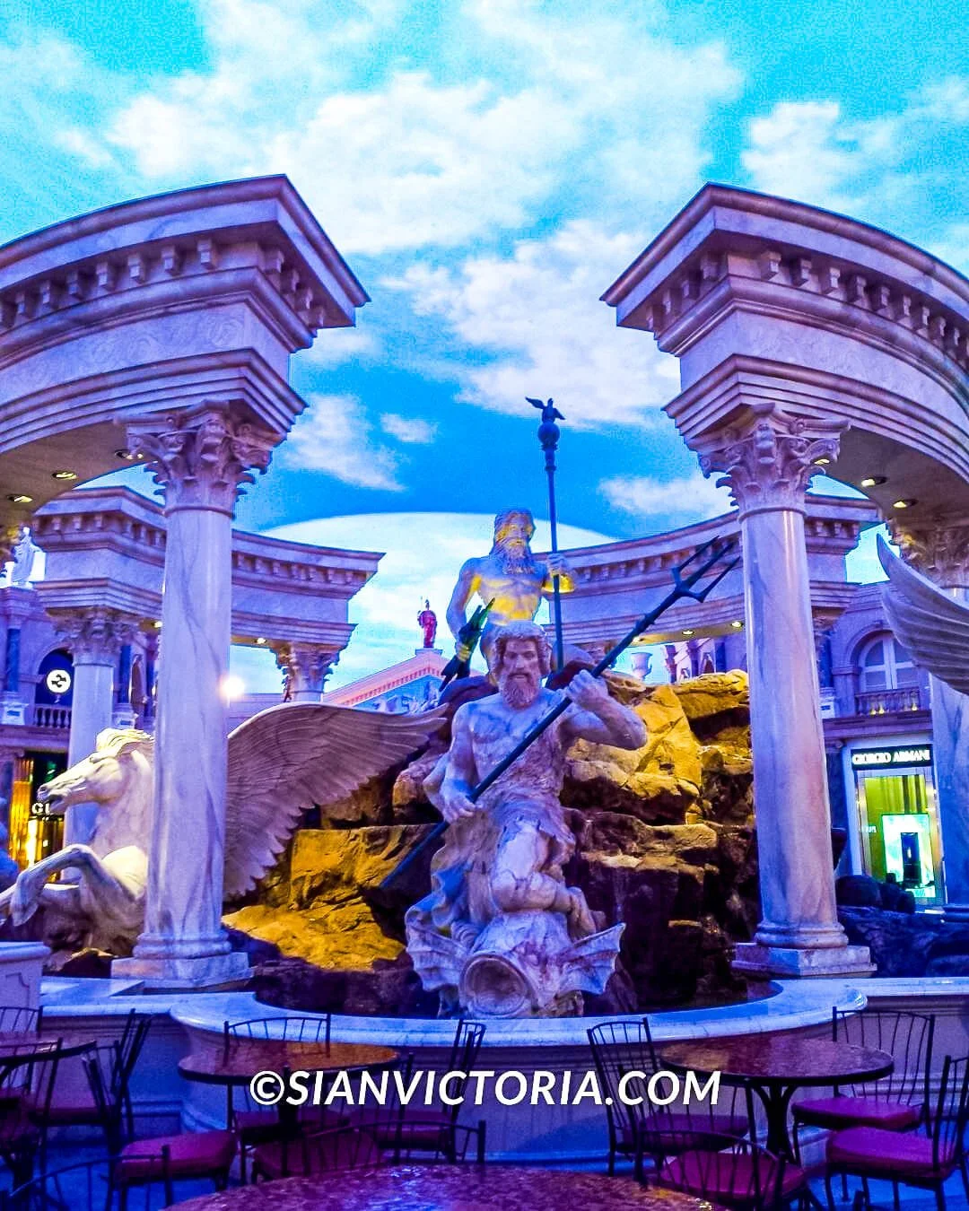 Caesars Palace Las Vegas - Roman Theme Hotel — Sian Victoria.