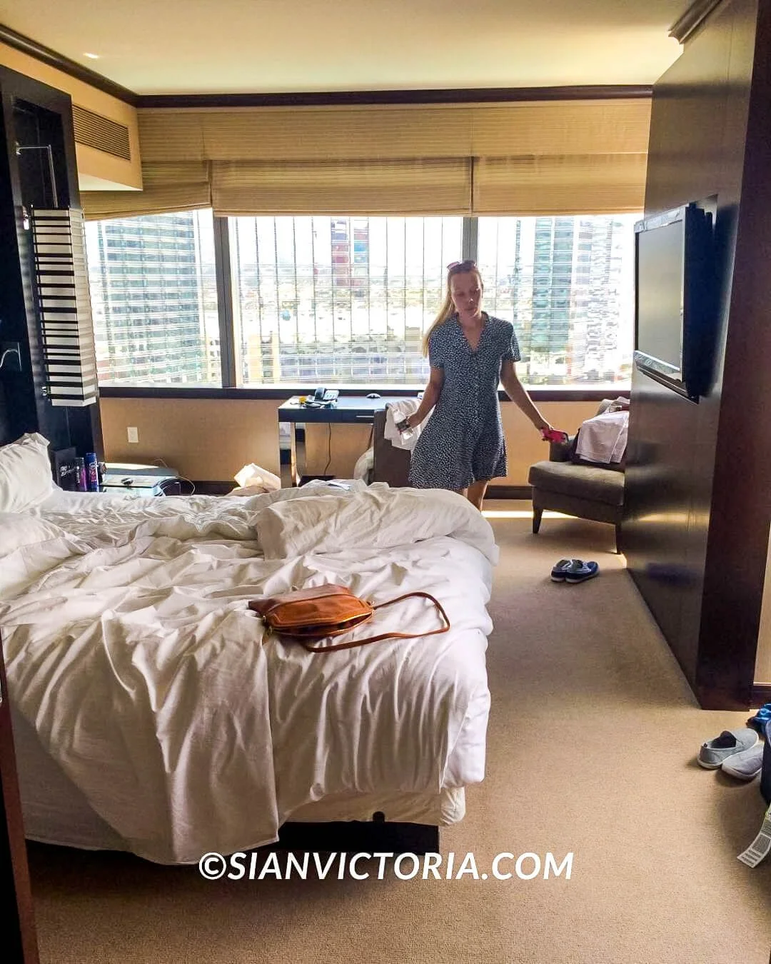 5* Vdara Hotel & Spa City Center Corner Suite, Las Vegas — Sian Victoria.