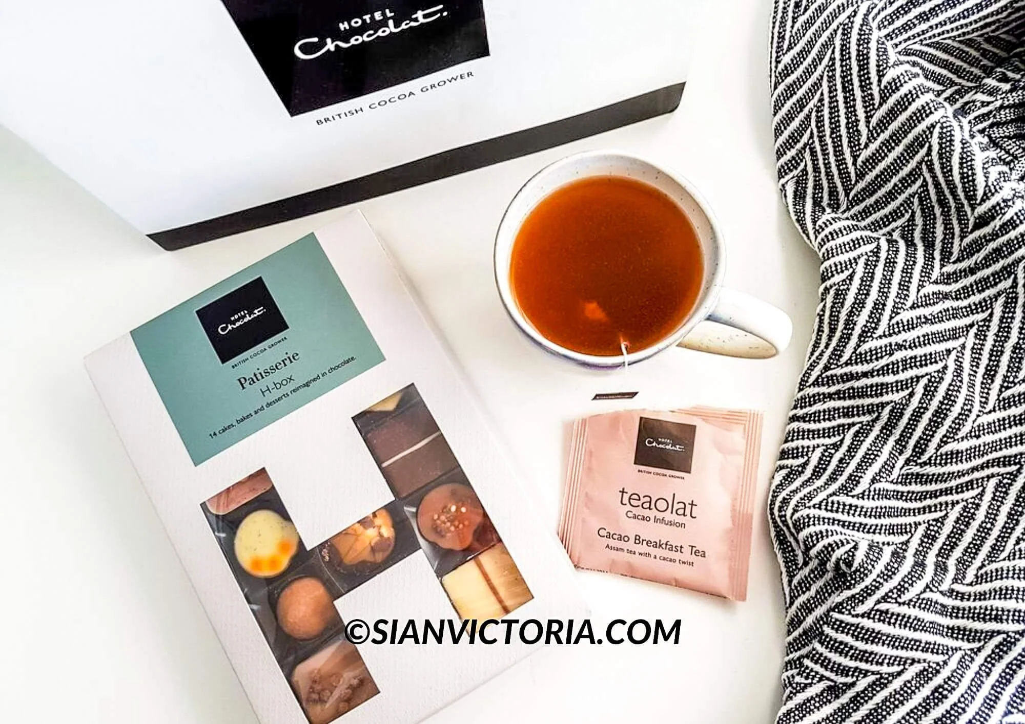 14-luxury-gift-ideas-best-presents-for-women-sian-victoria