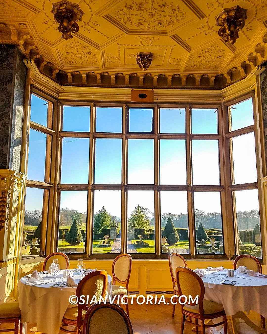 Hoar Cross Hall, Decadent Sunday Lunch - Staffordshire — Sian Victoria.