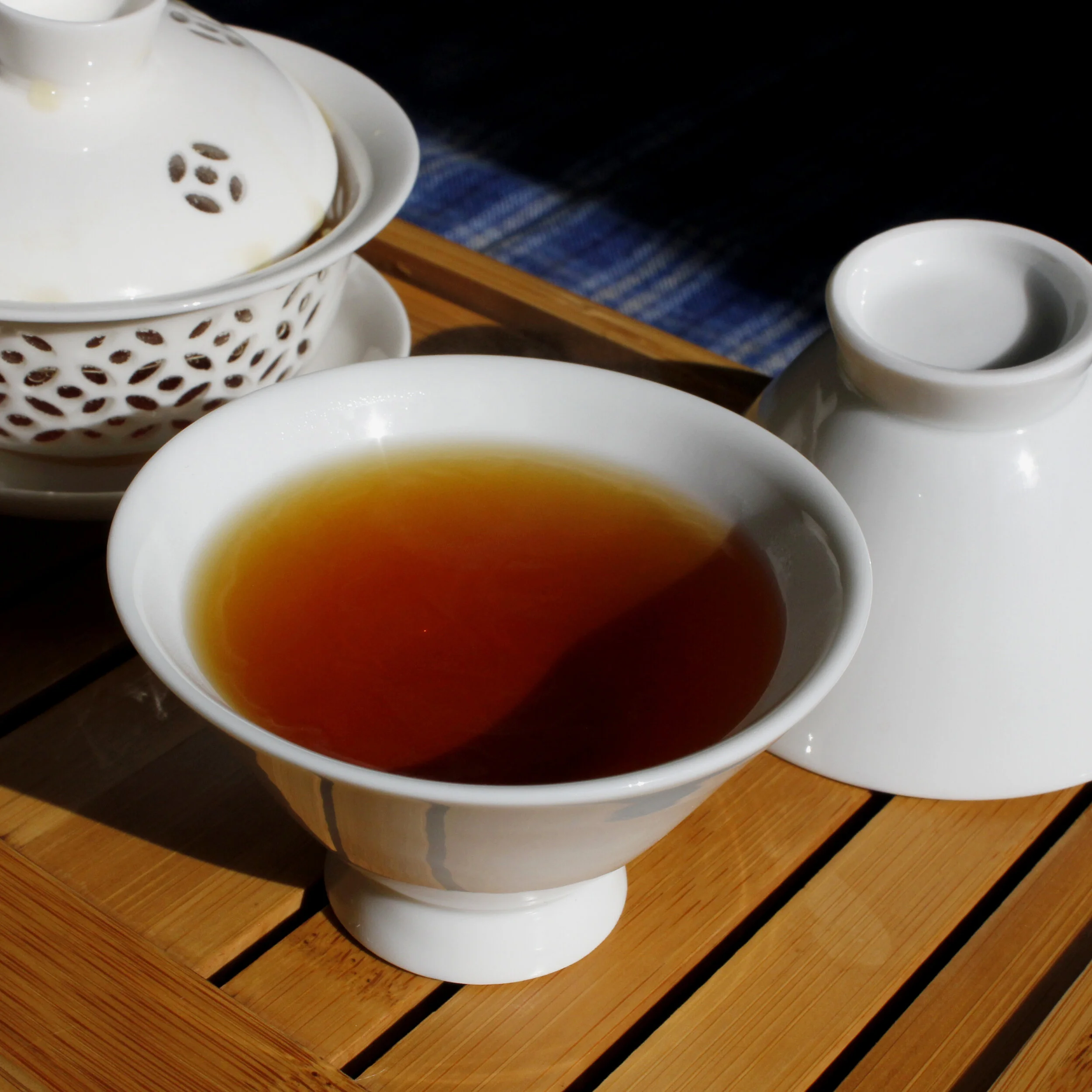 MEM TEA - Boston based loose leaf tea company.