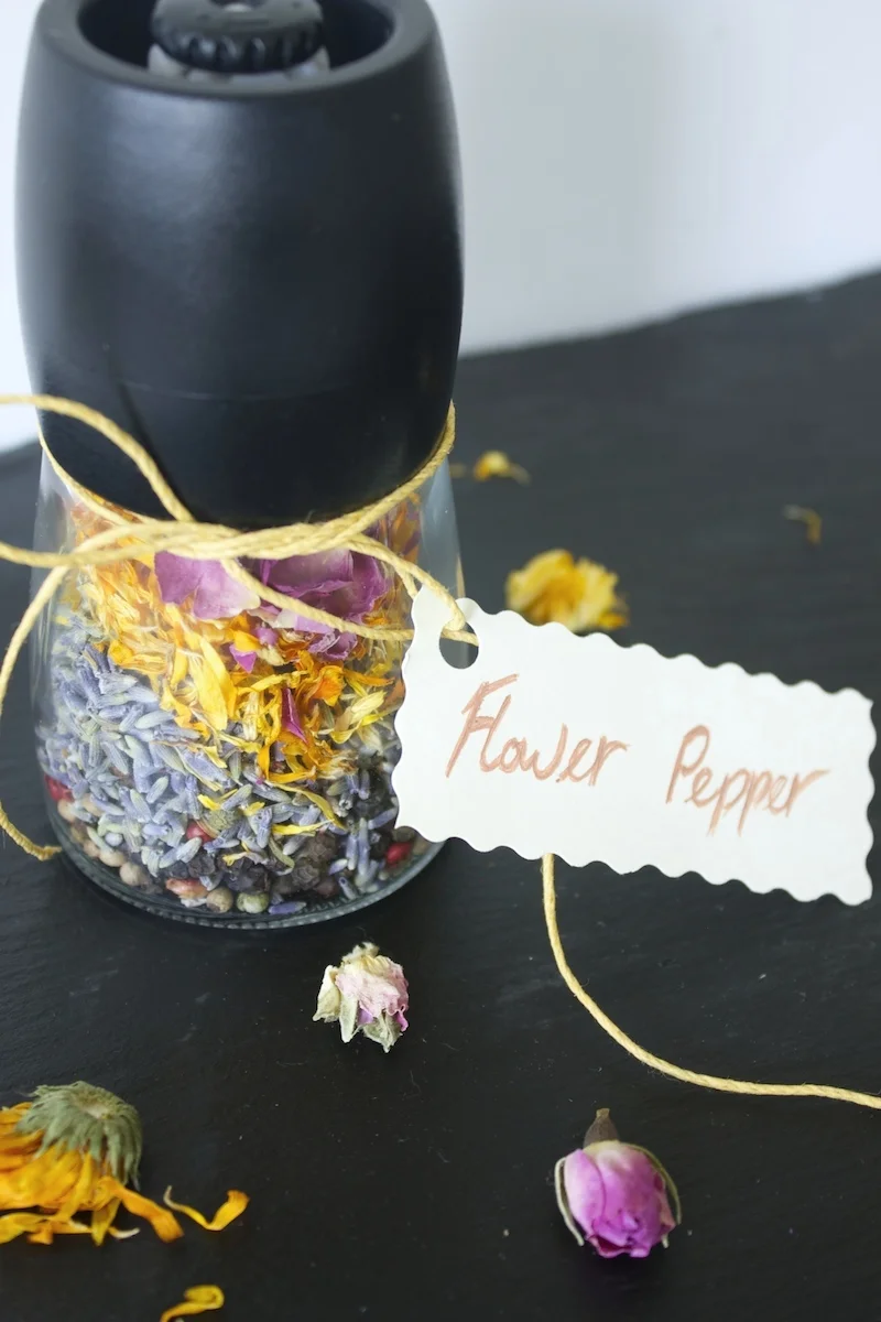 DIY Flower Pepper