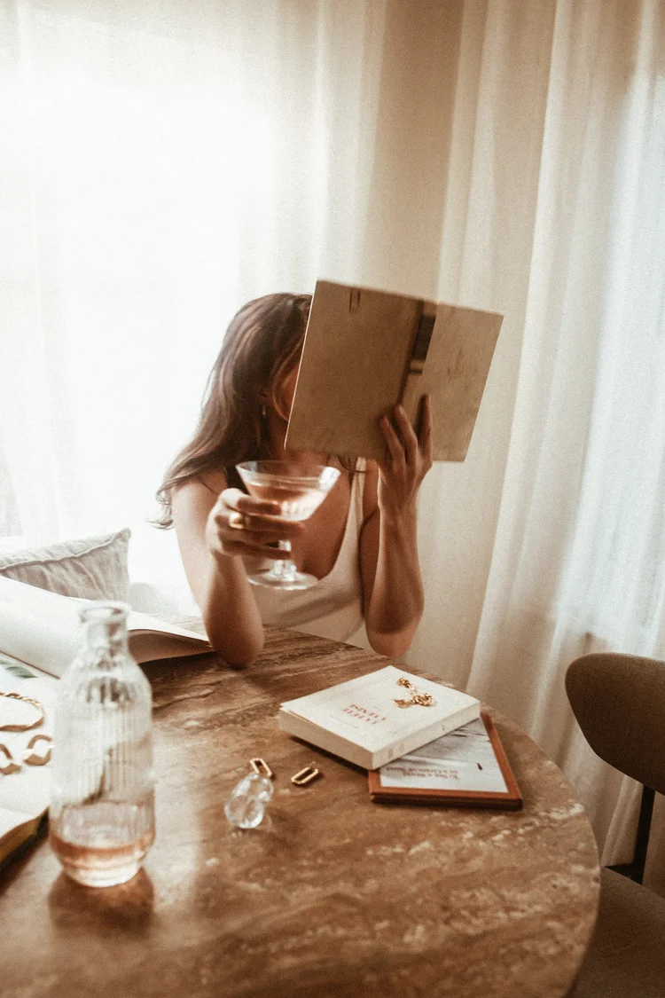 How To Romanticize Your Life