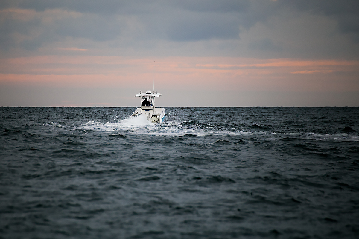 Prowler 25 — Renaissance Prowler | Custom Offshore Fishing Catamarans