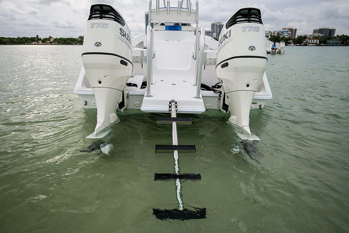 Prowler 25 — Renaissance Prowler | Custom Offshore Fishing Catamarans
