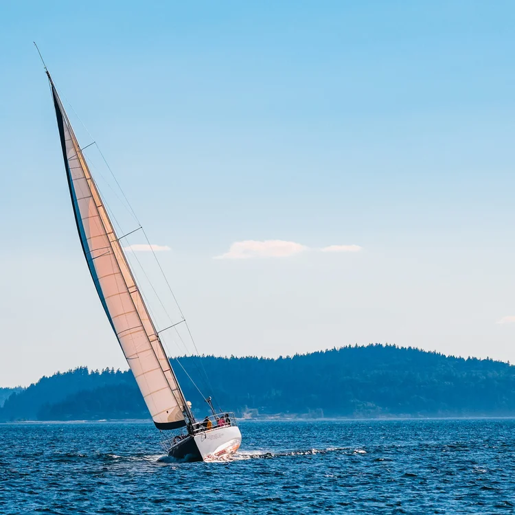 Sailing Seattle | Sailing & Boat Rides from Seattle's Waterfront
