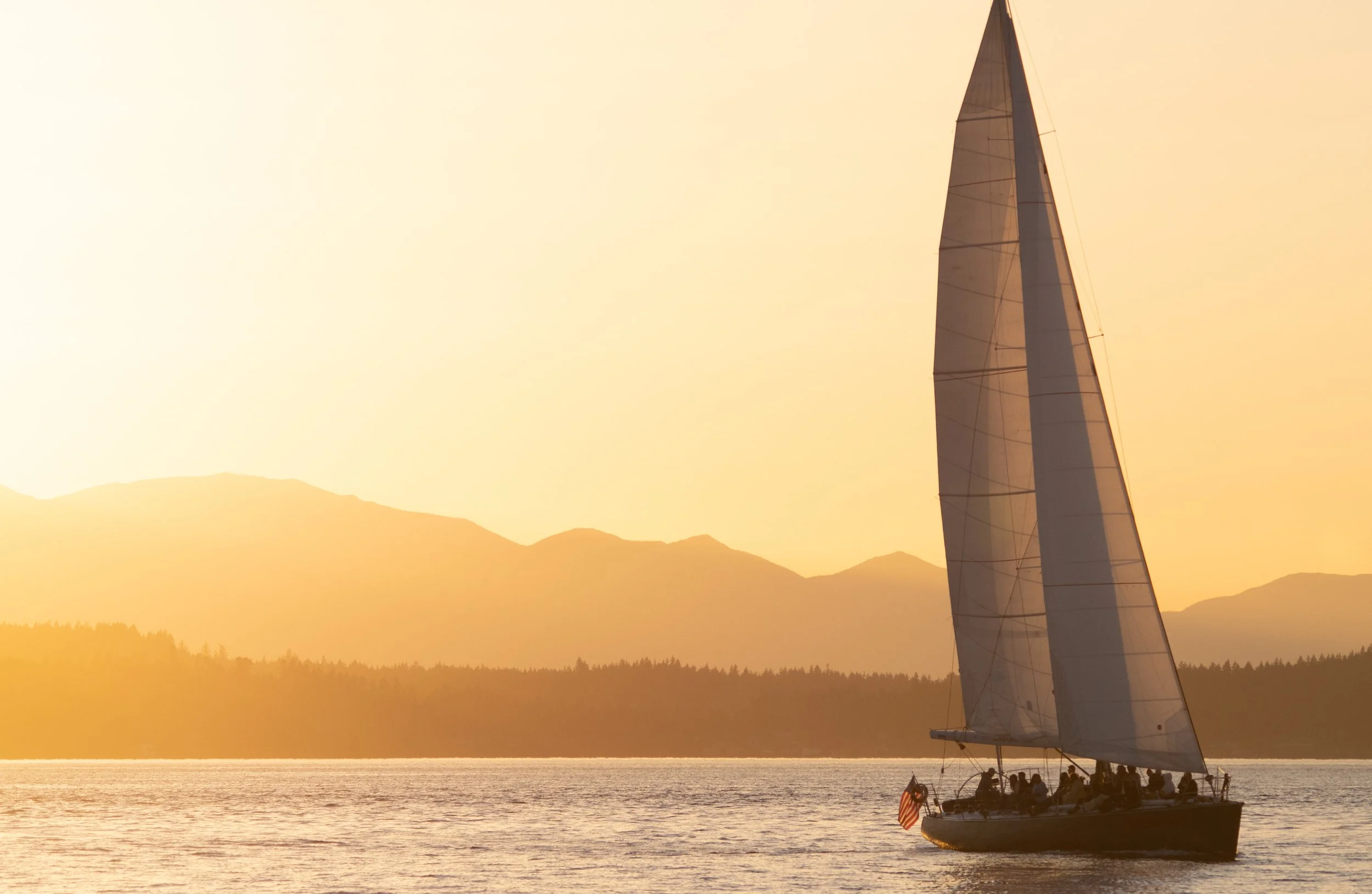 Private Sailing Charters from Downtown Seattle | Sailing Seattle
