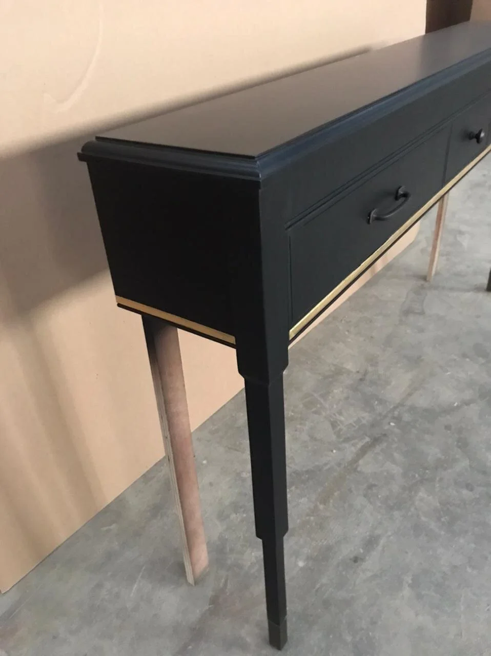 Desks — Vance Hospitality Group