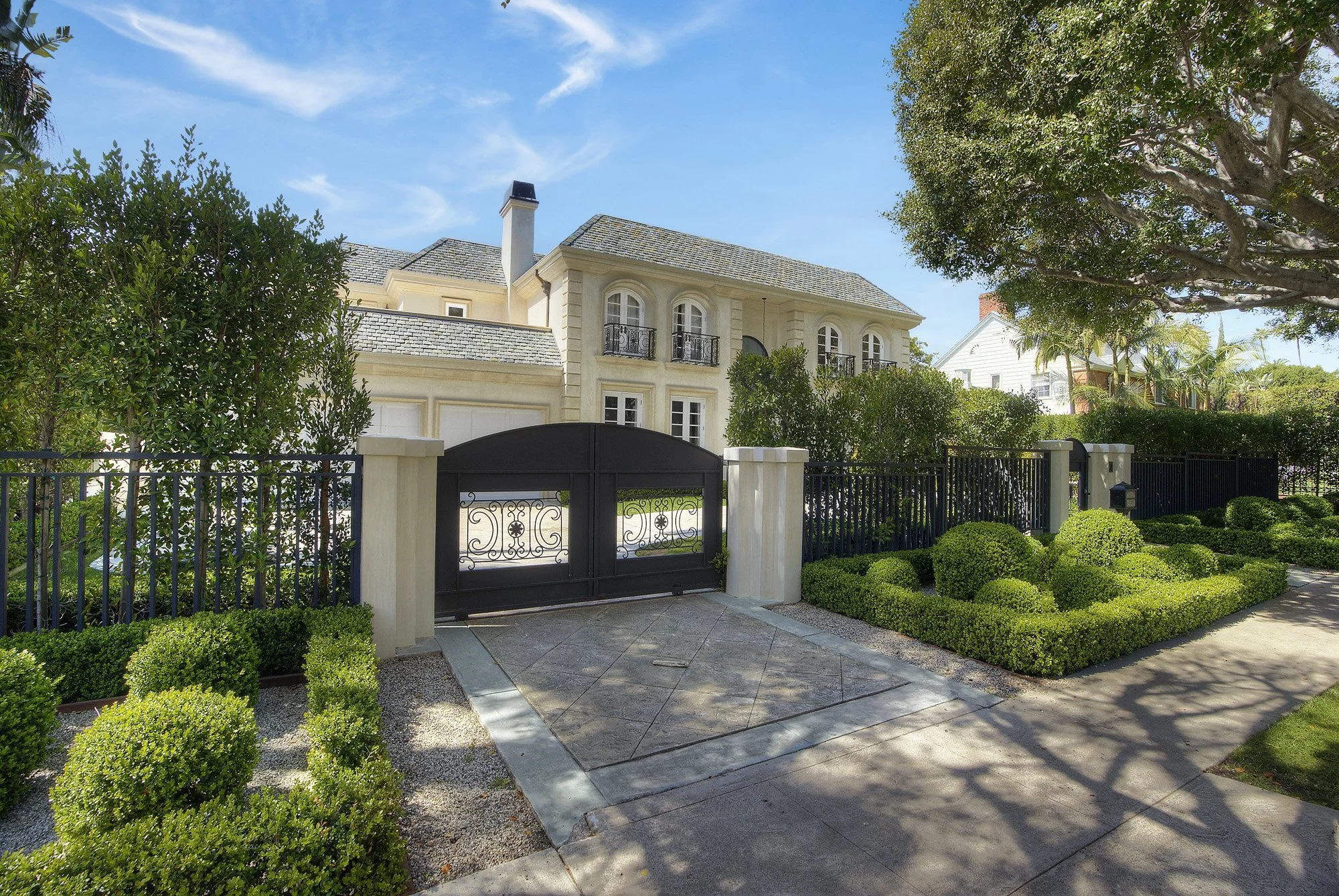 805 N Rodeo Dr — ZACH GOLDSMITH