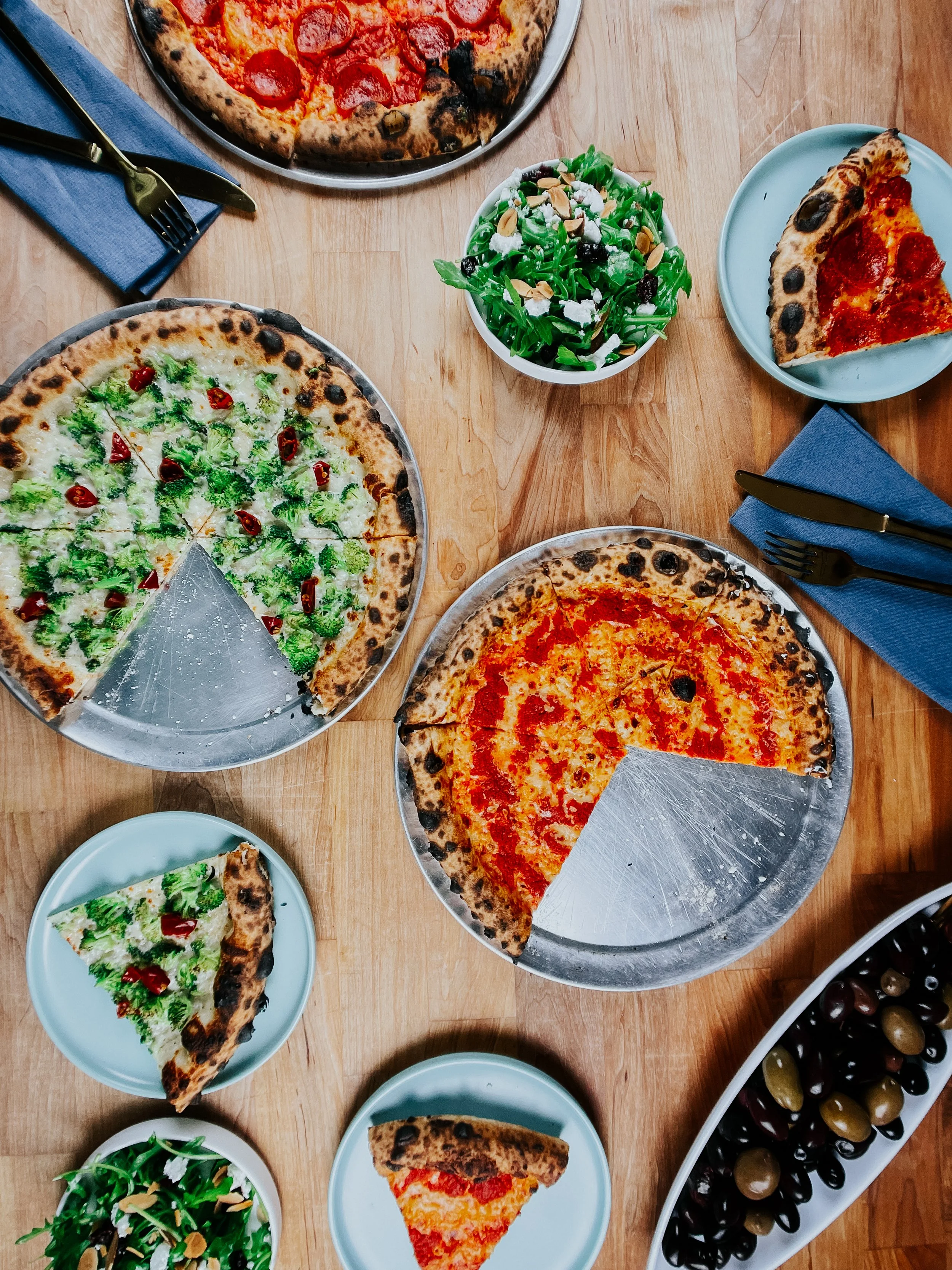 Gallery — Wolf Pizza