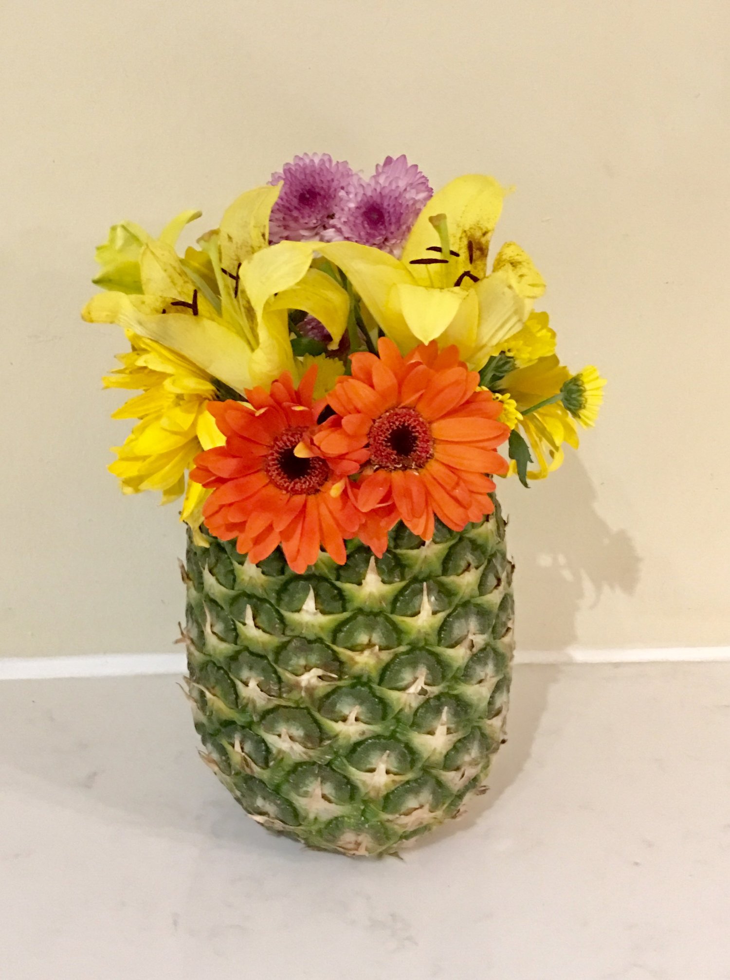 How to Create a Pineapple Centerpiece — Thoughtfully Organized