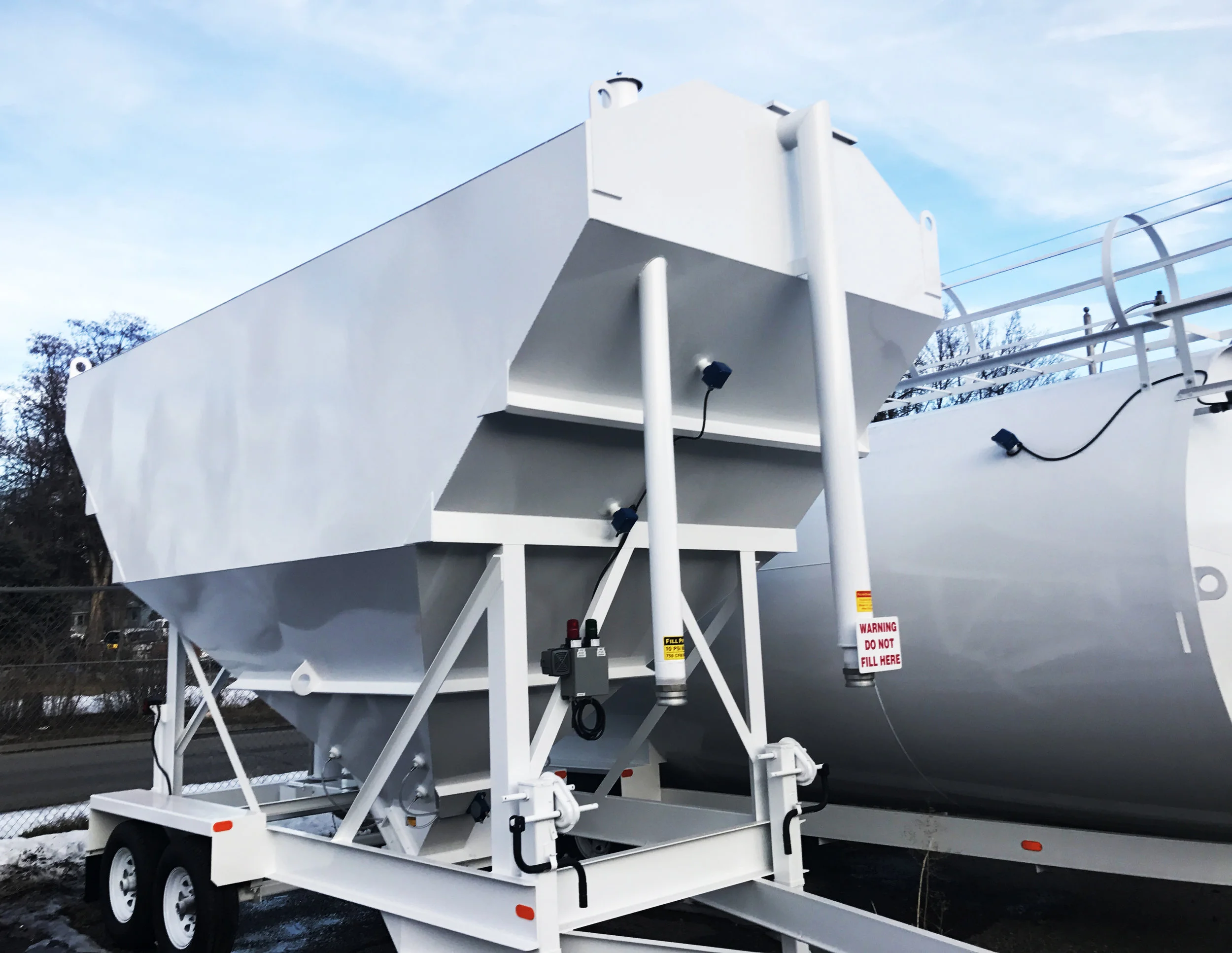 Top-Quality Cement Silo Manufacturers | Montana Tank Works