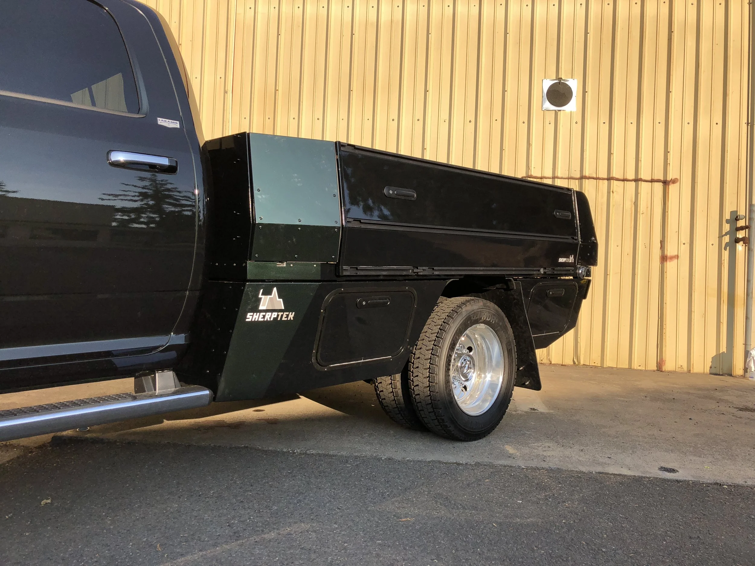 Custom Truck Beds | SherpTek — SherpTek Custom Gear Hauling Solutions ...