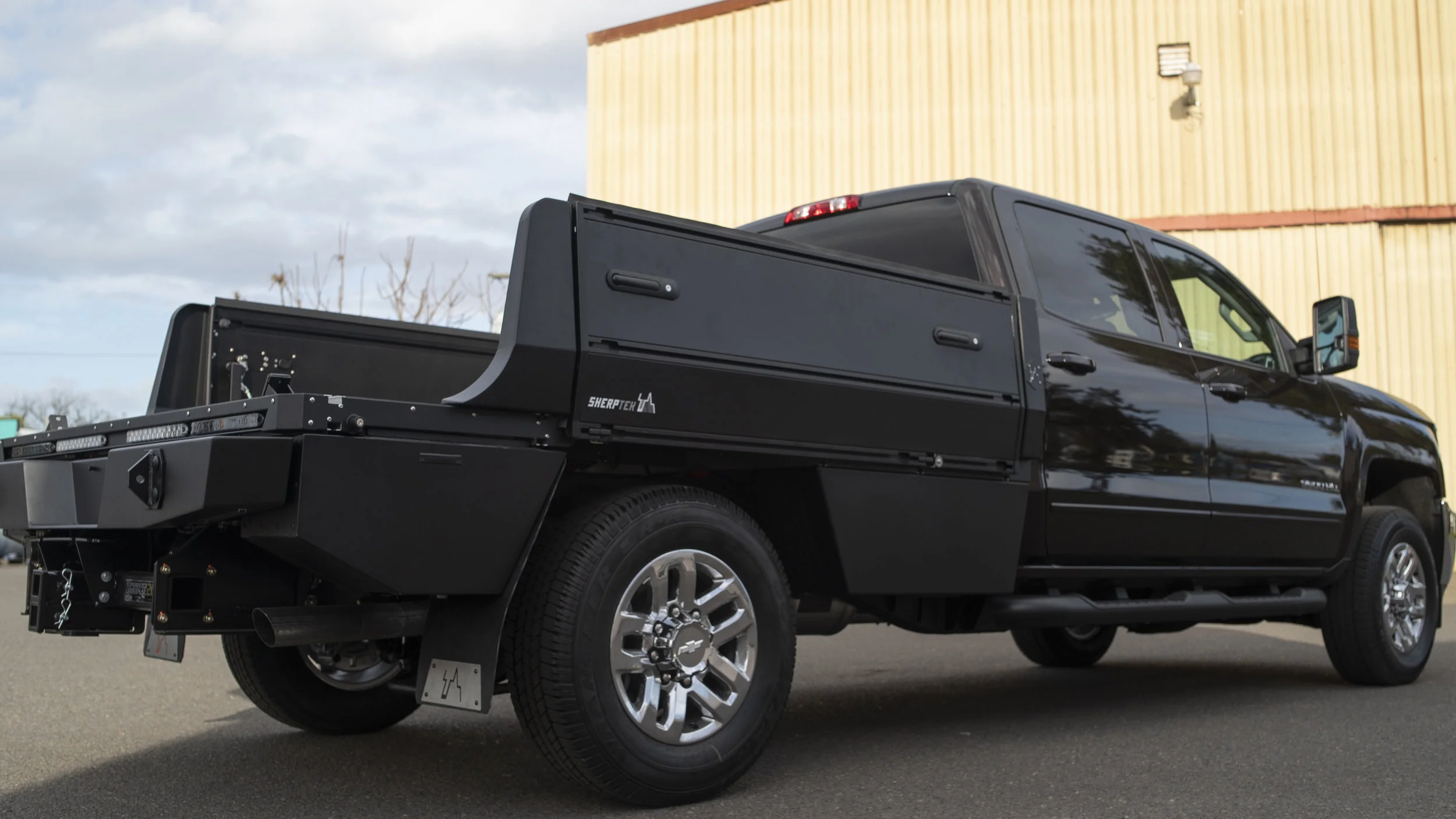 Custom Truck Beds | SherpTek — SherpTek Custom Gear Hauling Solutions ...