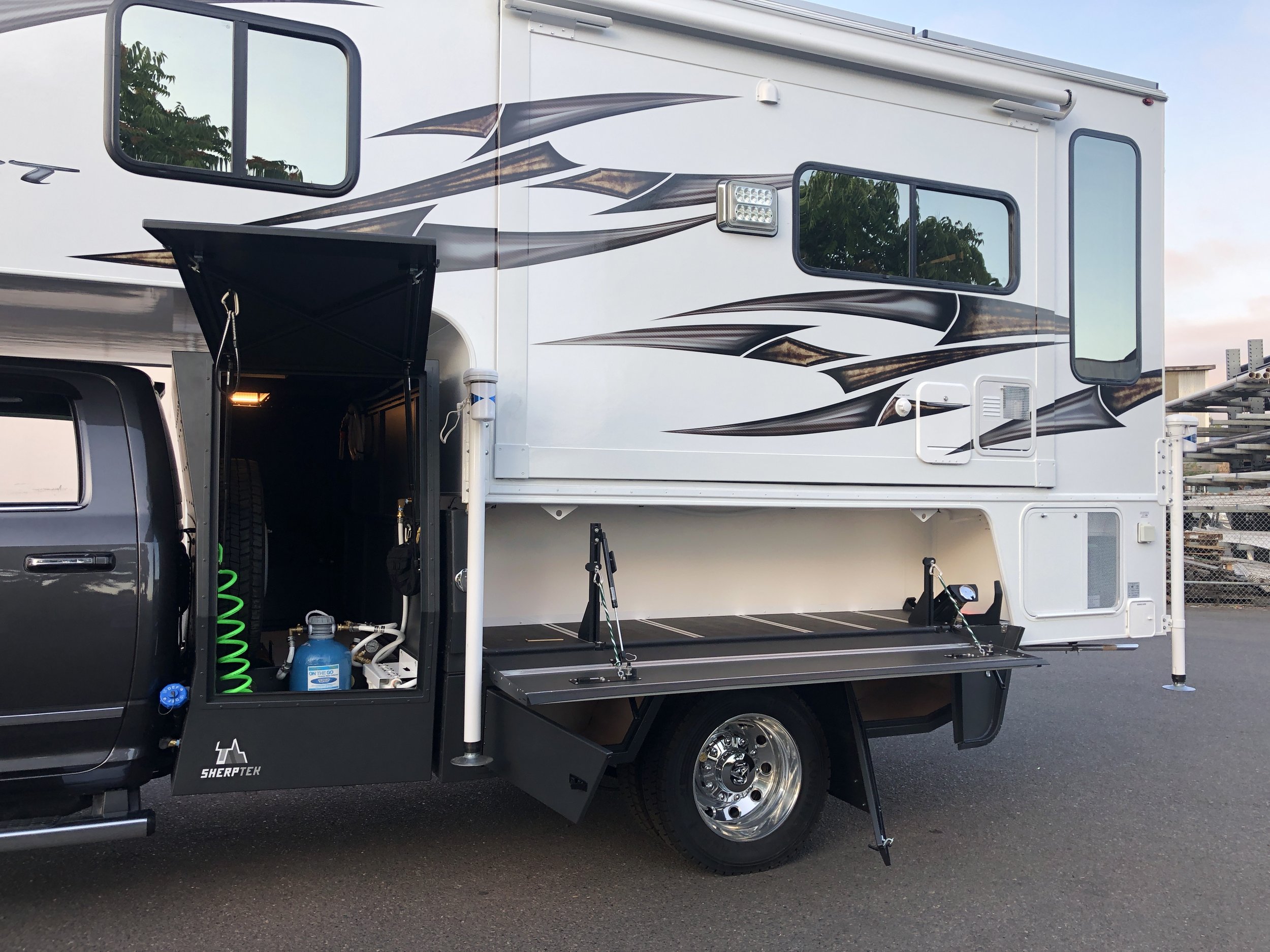 Custom Truck Beds | SherpTek — SherpTek Custom Gear Hauling Solutions ...