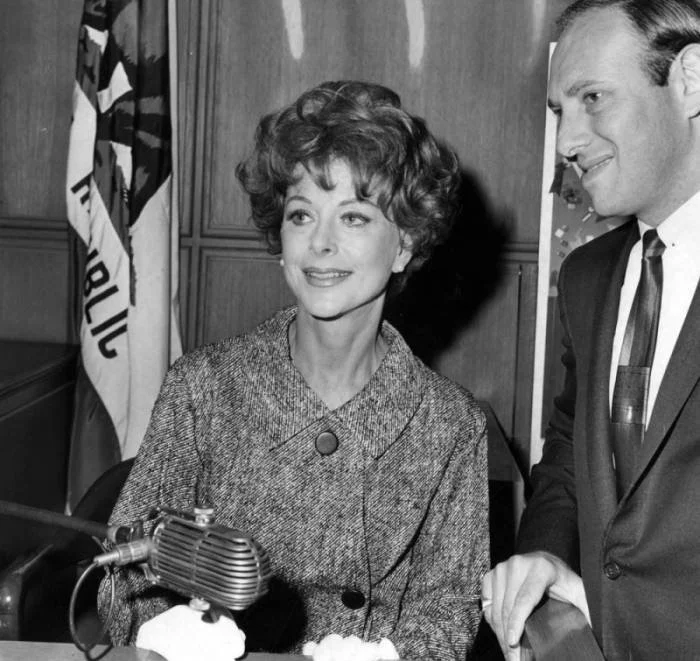 Hedy Lamarr: From Hollywood Screen to the Invention of Wi-Fi — Odetta