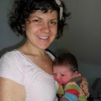 Sarah Bay's Instagram, Twitter & Facebook on IDCrawl