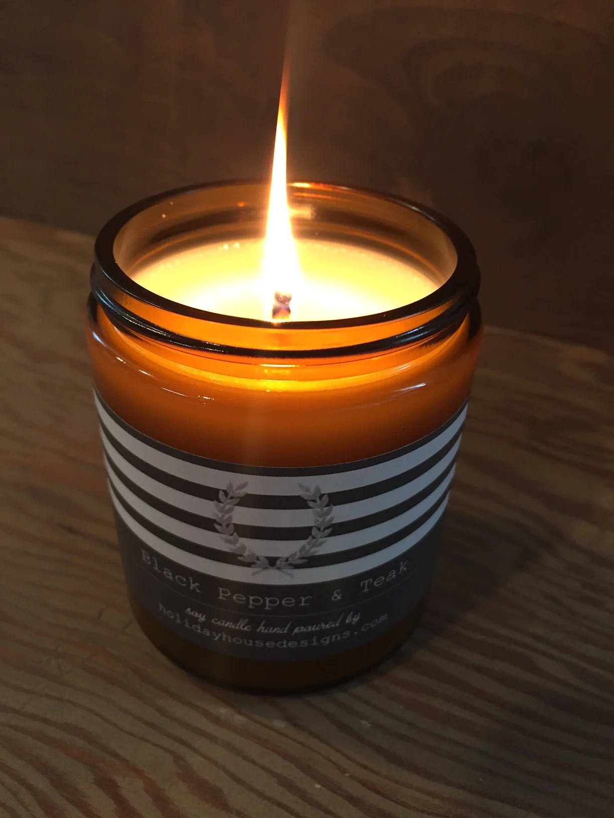 Soy Hand Poured Candles- Amber jar with silver lid. — Holiday House Designs