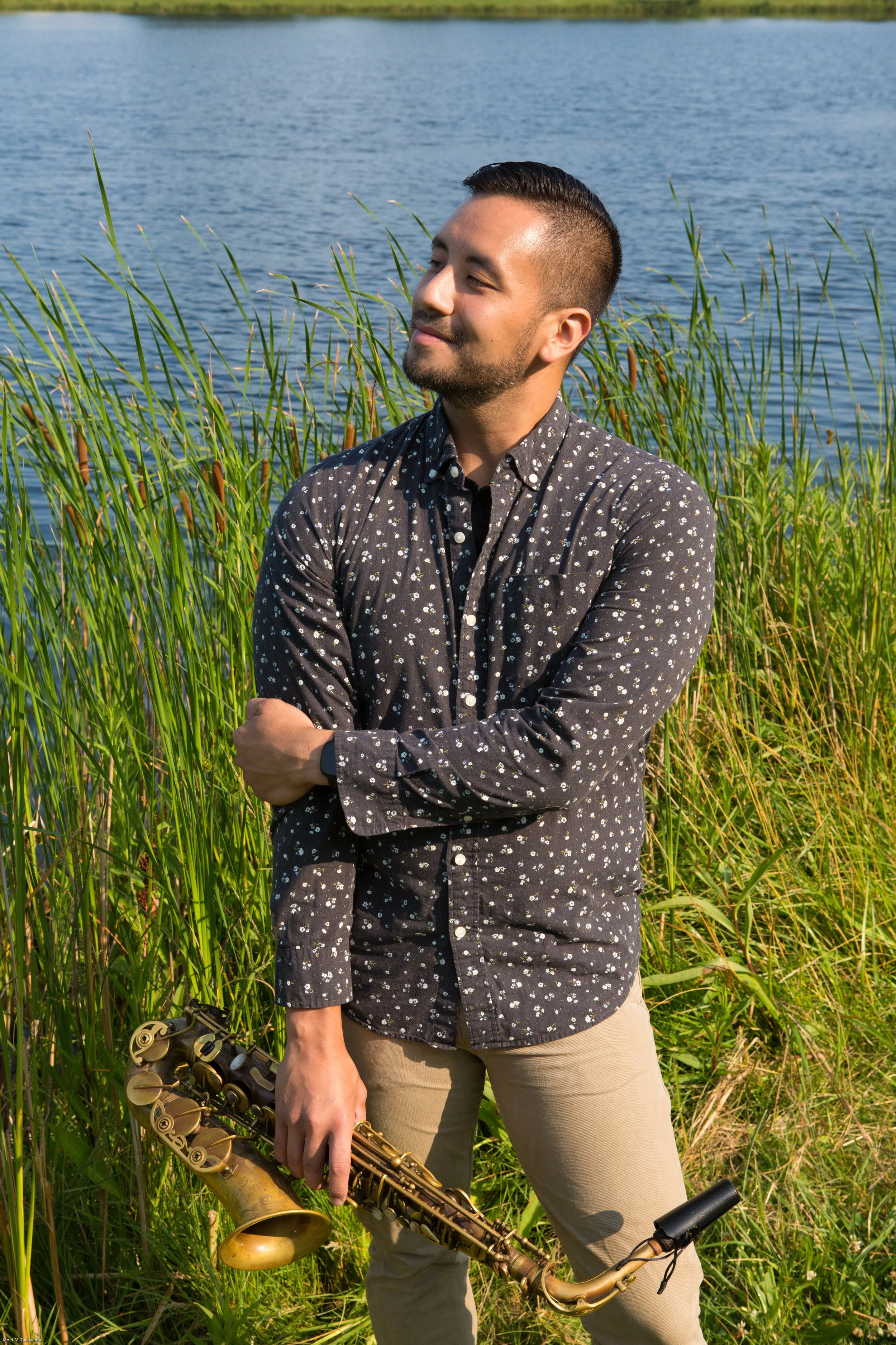 Matthew Muñeses | Saxophone — Outside in Music