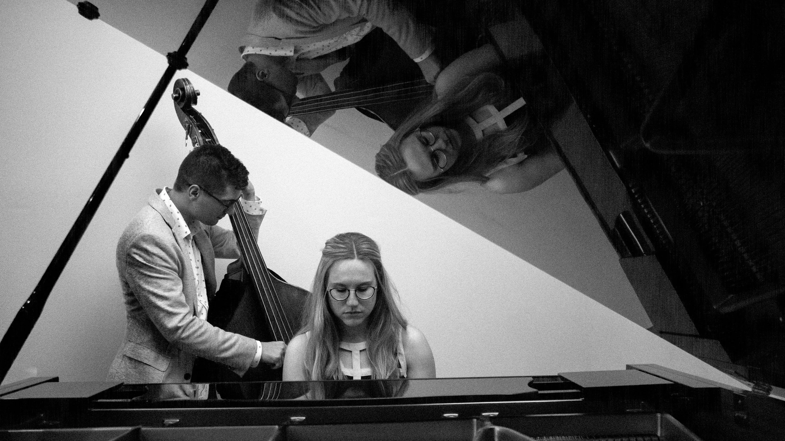 Alex Sjobeck & David Baker | Piano & Bass — Outside in Music
