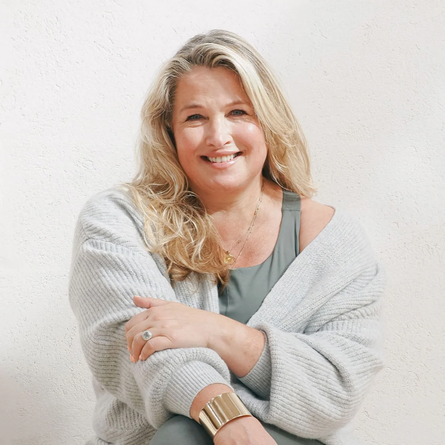 About Ellie — Ellie Loves