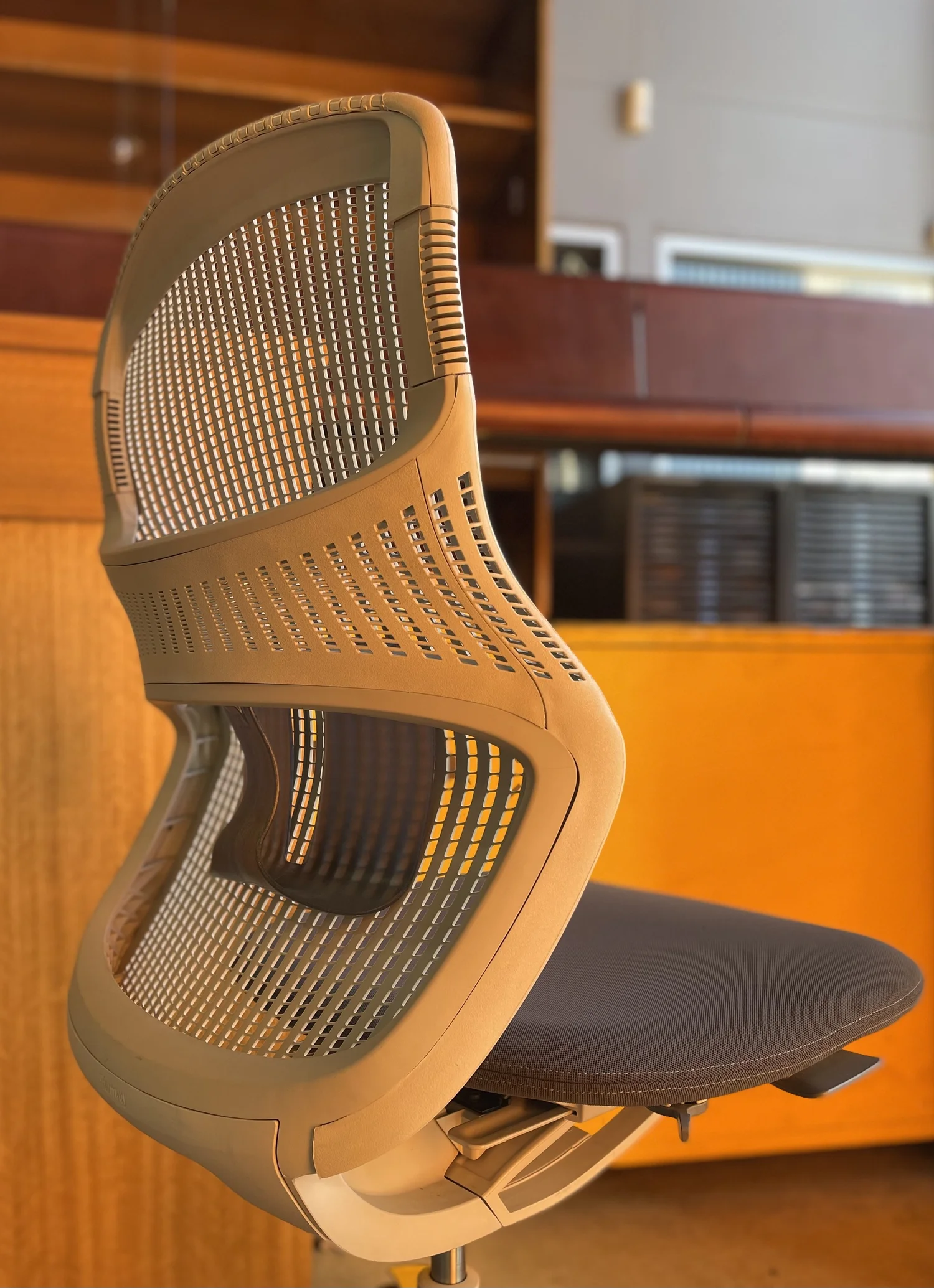 Formway Be Task Chair — Ex-Government Furniture