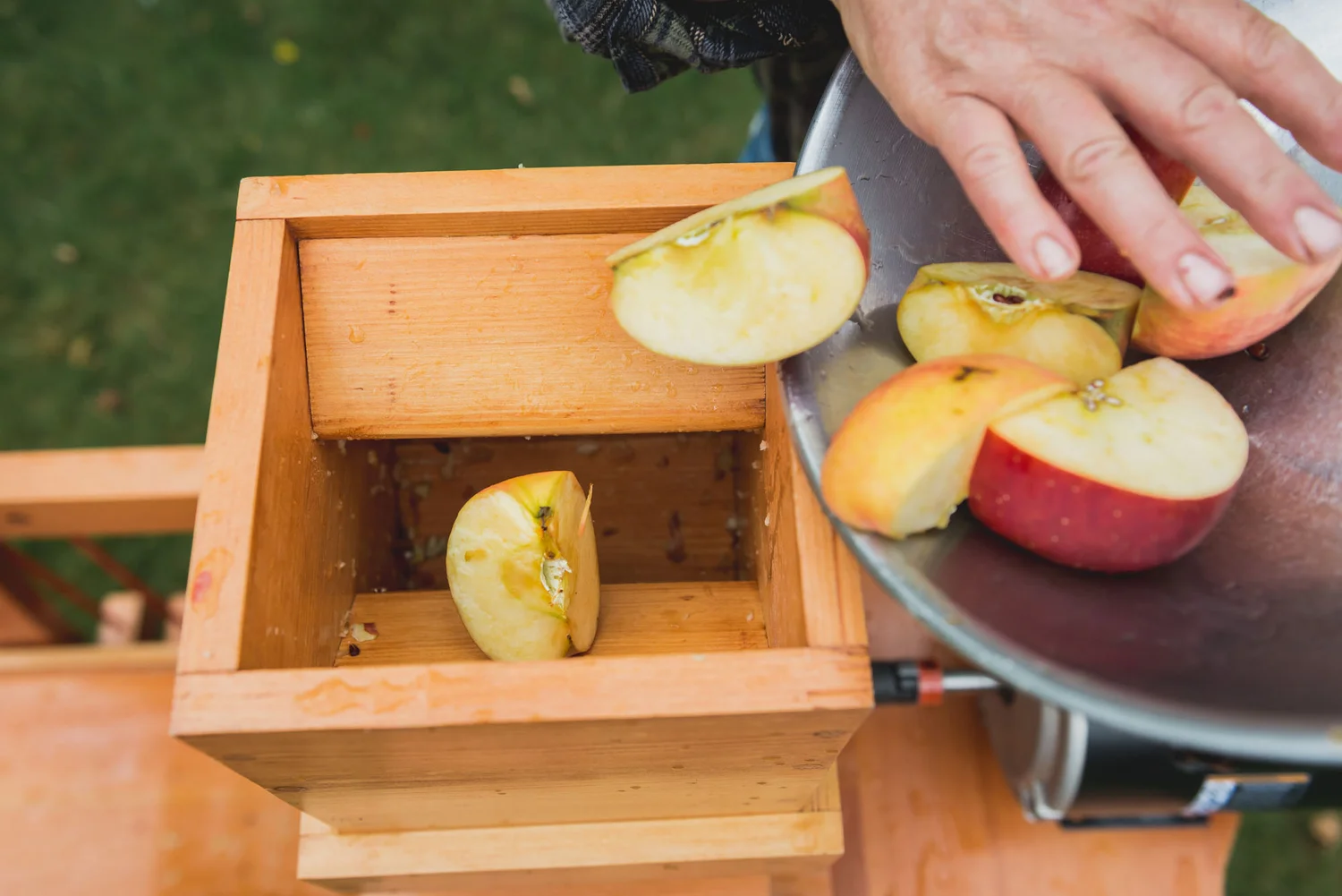 How to Make Apple Cider - Cider Press Northwest | We rent and sell ...