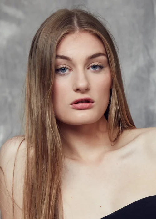 Women Finesse Models Finesse Models