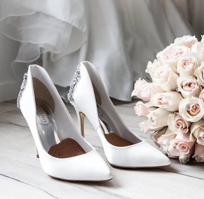 Deine Brautschuhe für einen unvergesslichen Tag — 2 The Moon