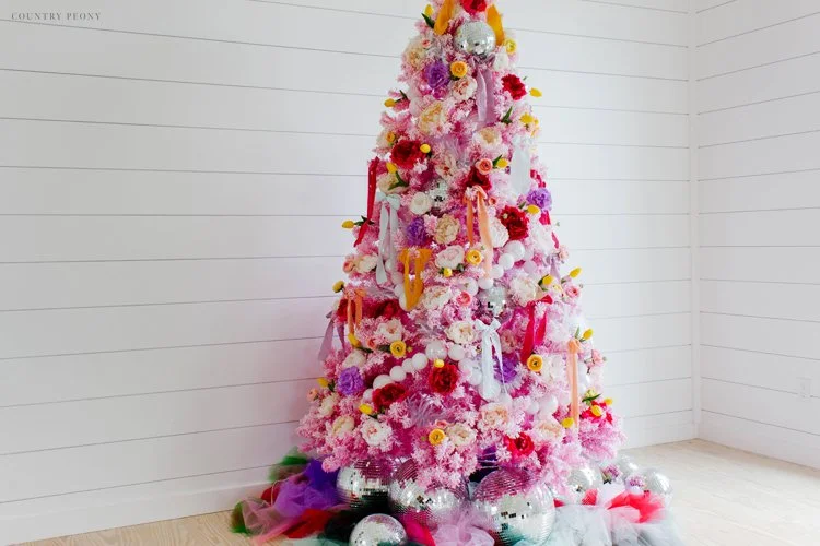 Spring Christmas Tree — Country Peony