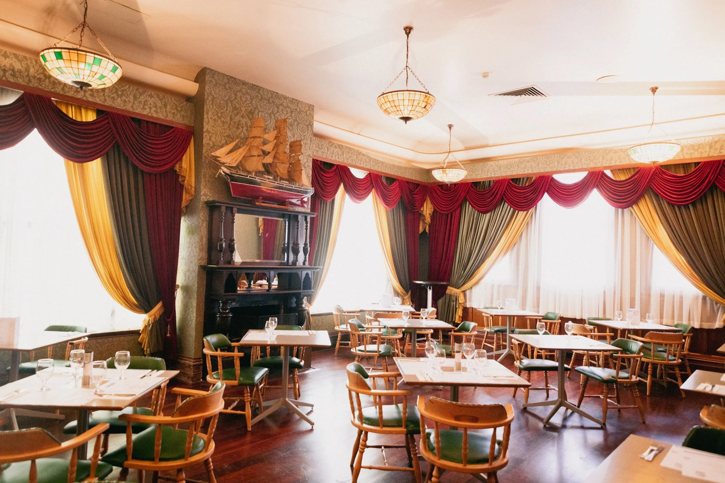The Windsor Hotel - Book Your Function