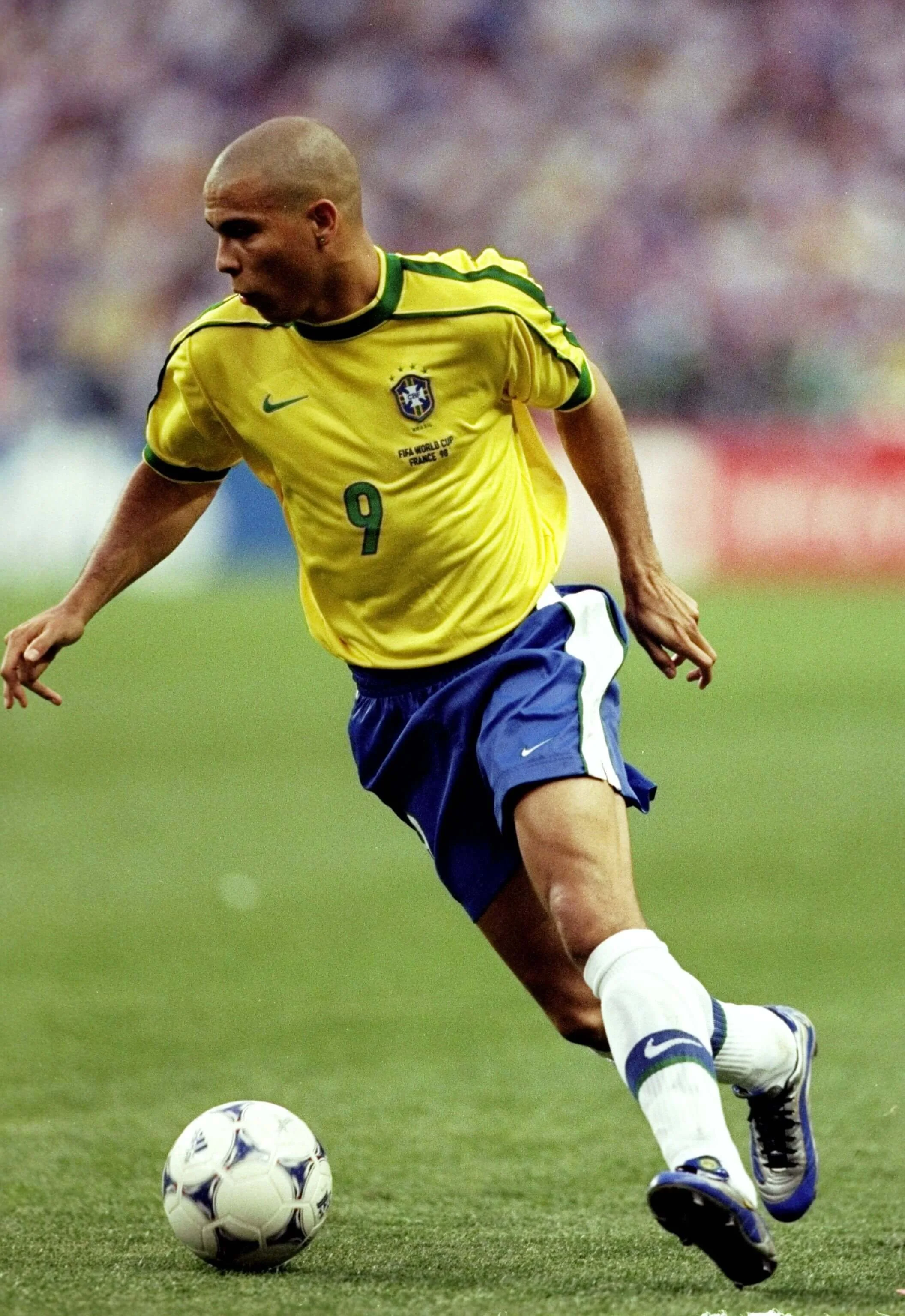 The 5 Greatest Brazilian Footballers of All-Time — The Sporting Blog