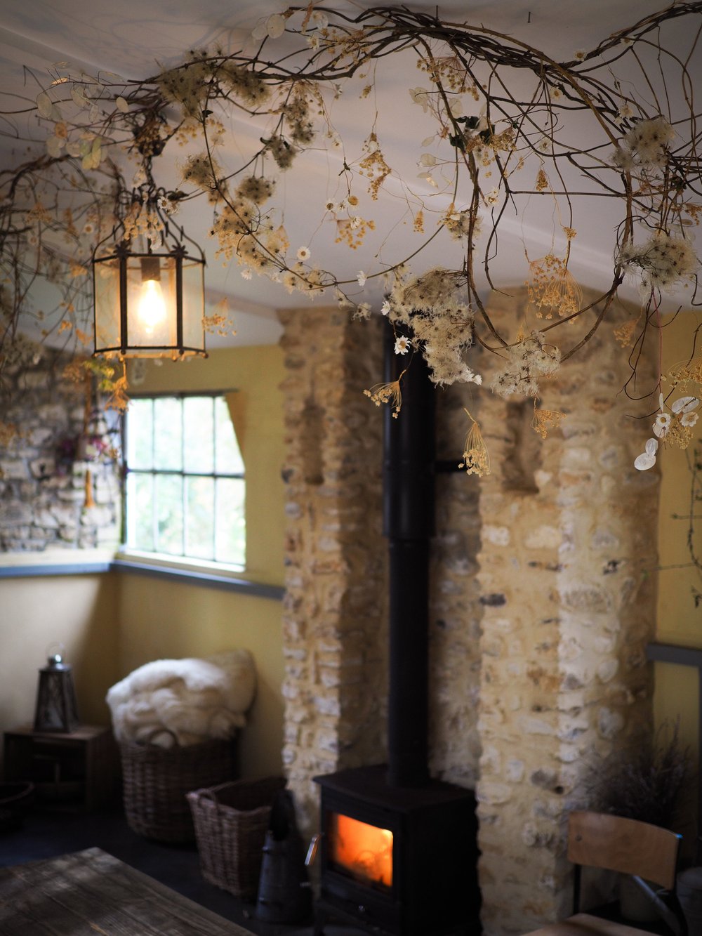 Portfolio | Dried Flower Installations & Events | Botanical Tales