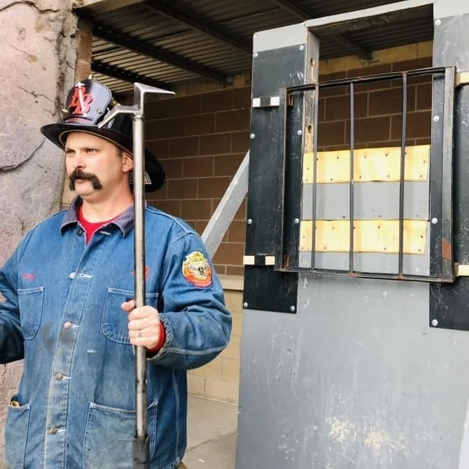 About 5 — Brothers in Battle