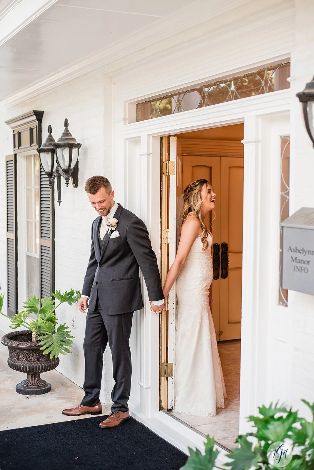 Weddings & Engagements — JMG Photography