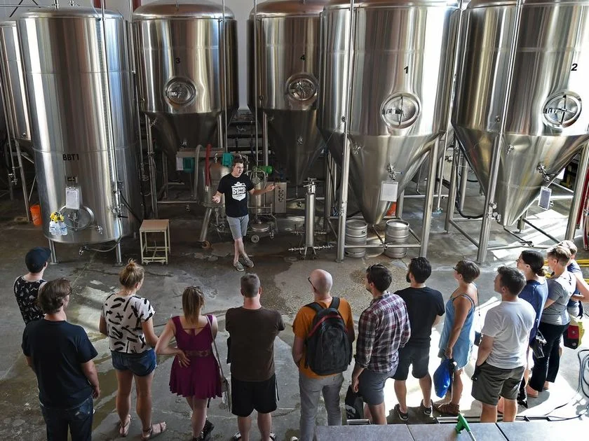 Edmonton Brewery Tours-Edmonton Brewery Tour