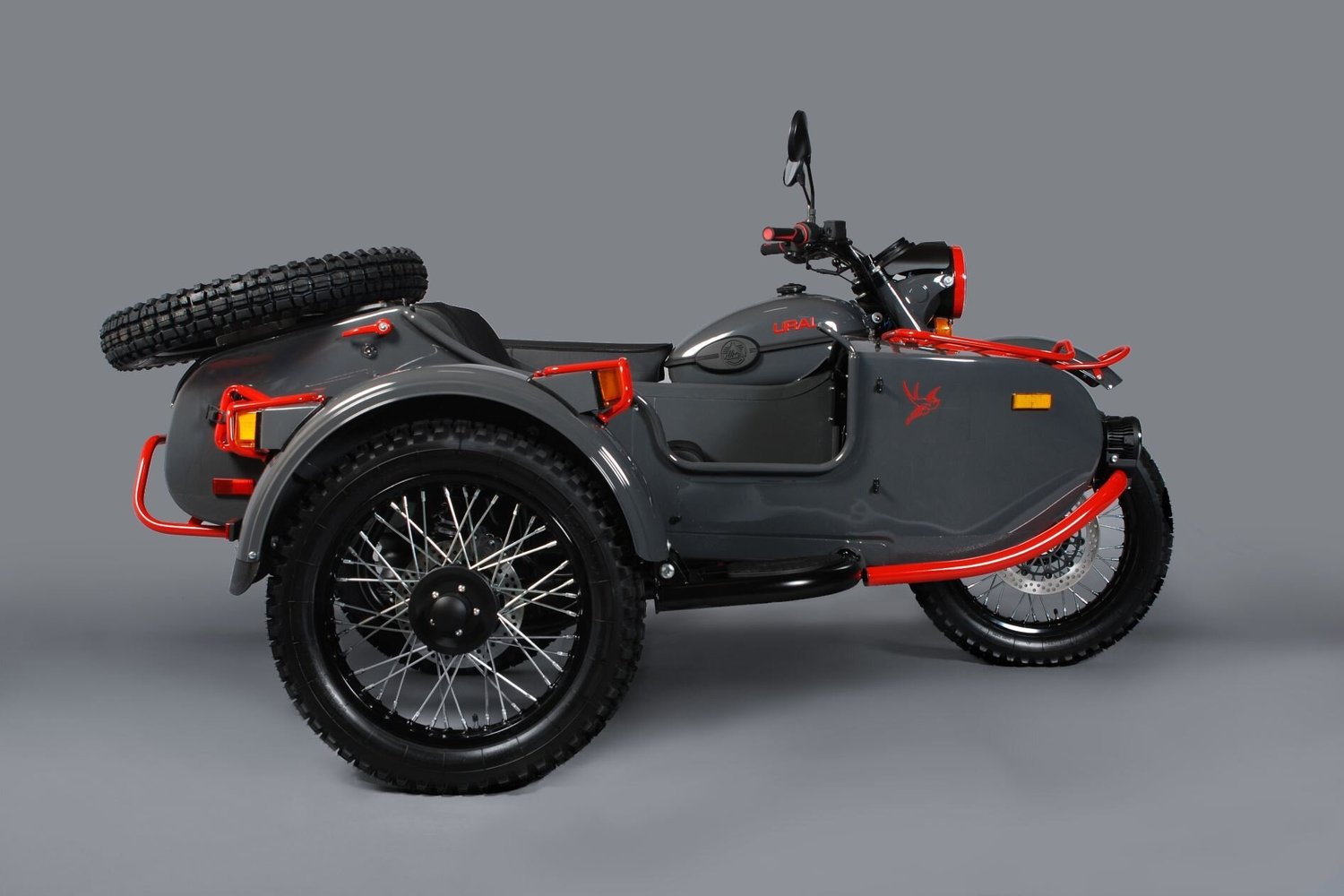 Ural Gear Up Custom Red Sparrow — Ural